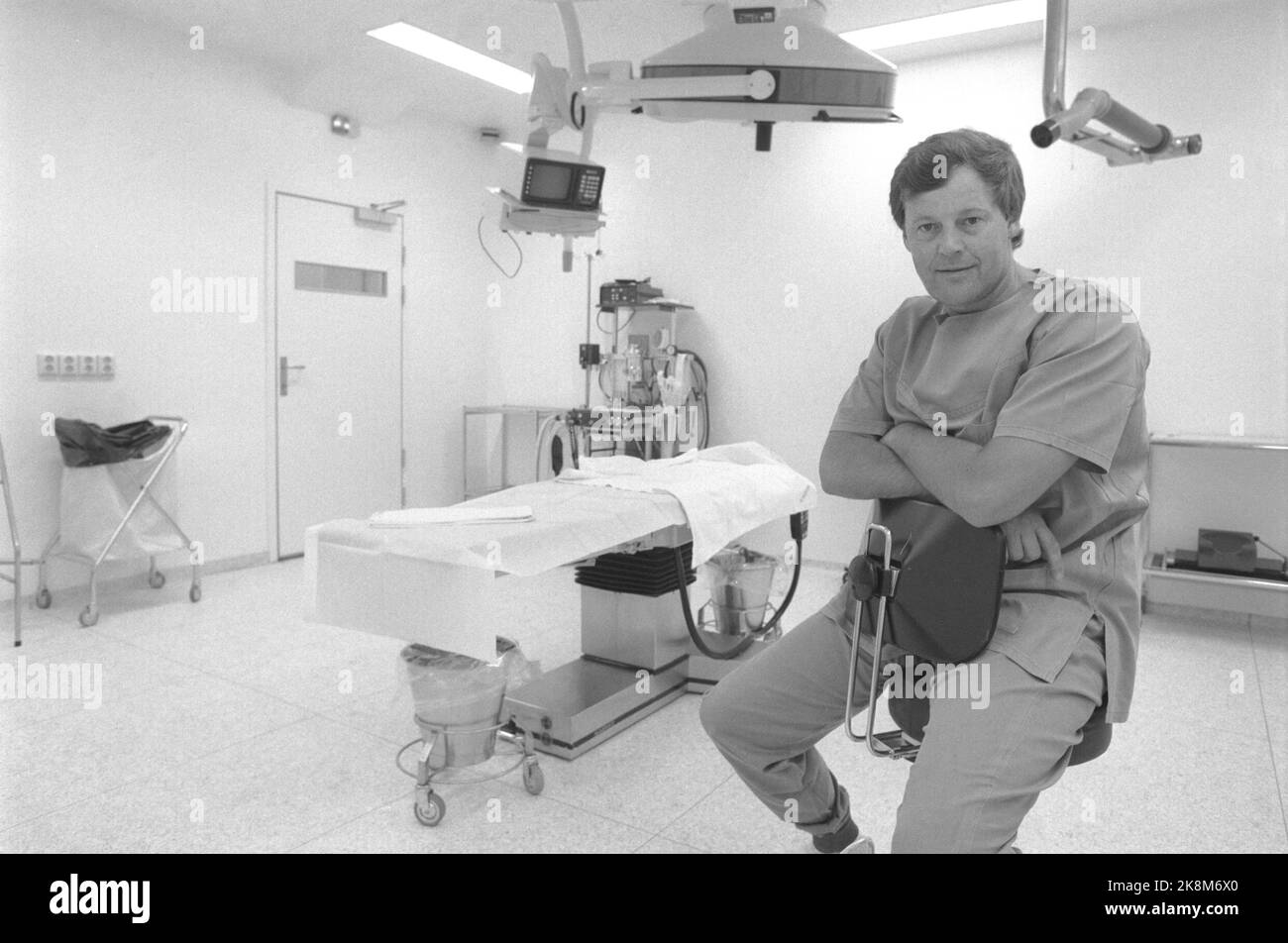 18678 hospital doctors bed alone portrait interior hospital environment ...