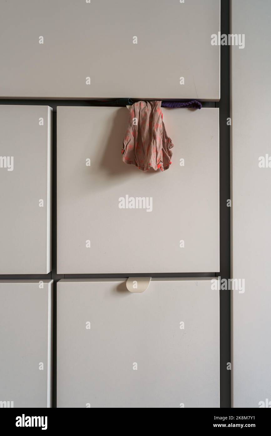 Klesskap hi-res stock photography and images - Alamy