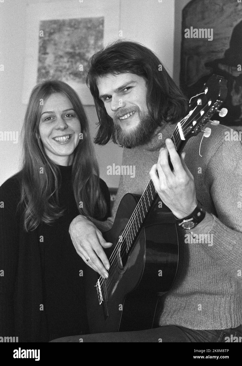 Hégé tunaal hi-res stock photography and images - Alamy