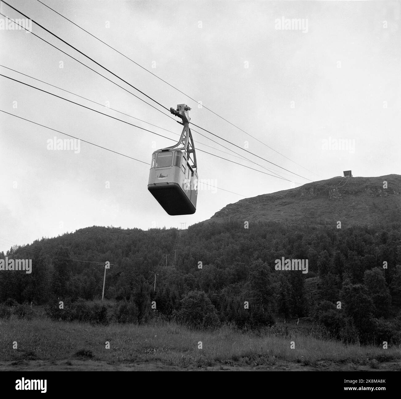 Tromso august 1961 tromso fjellheis hi-res stock photography and images ...