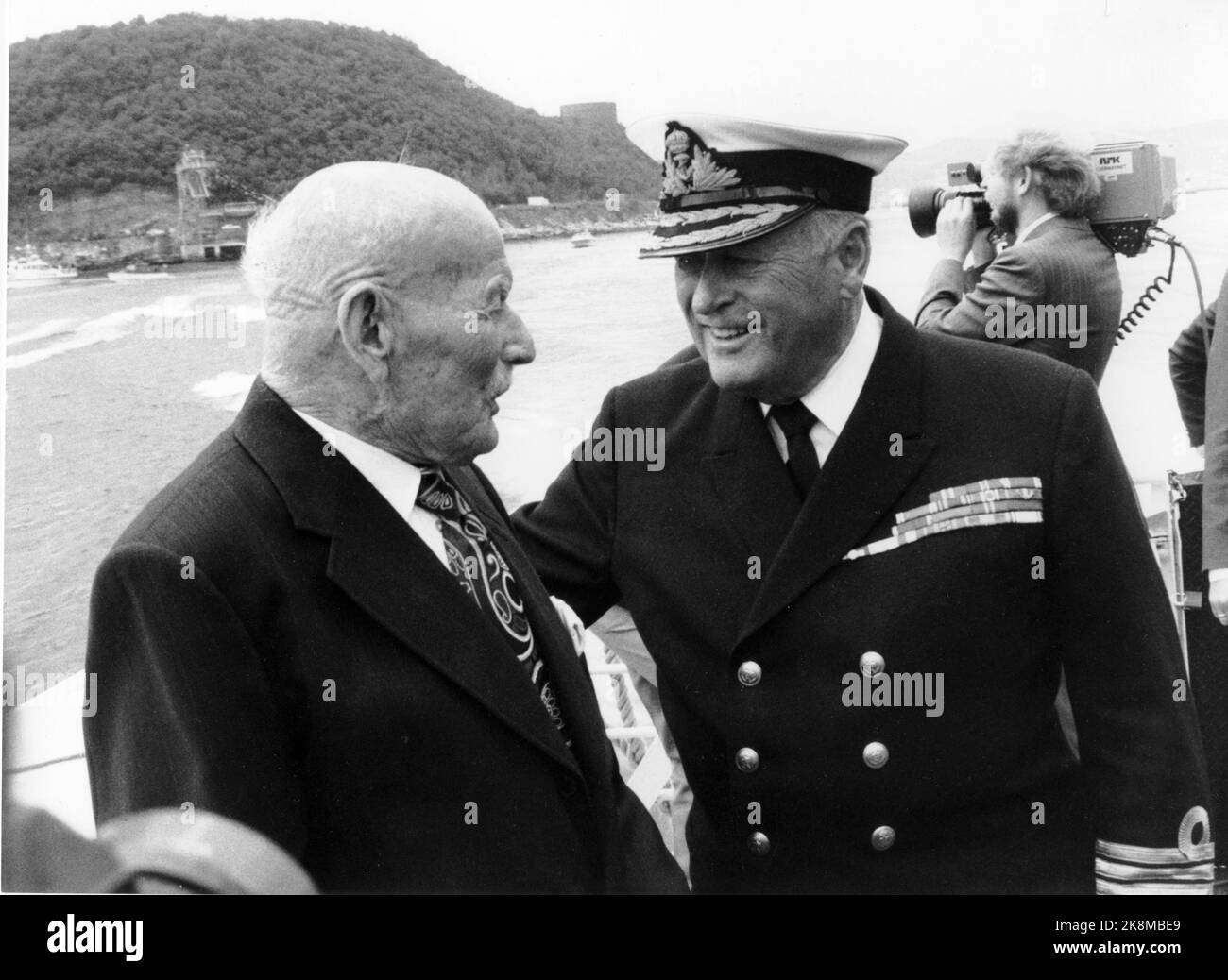 Day trip around Black and White Stock Photos & Images - Alamy