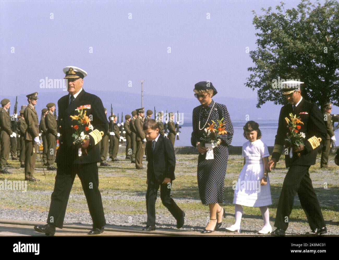 Prince harald crown prince olav olav in uniform hi-res stock ...