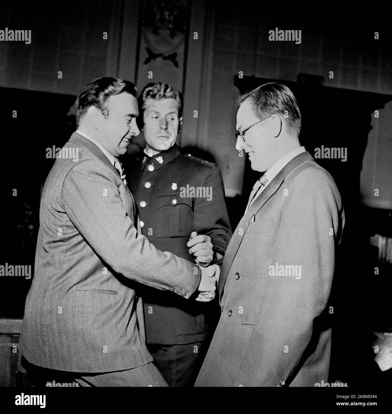 1954 asbjorn sunde hi-res stock photography and images - Alamy