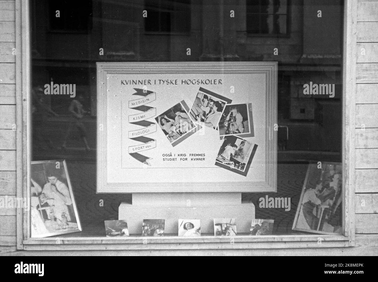 19440828 hi-res stock photography and images - Alamy