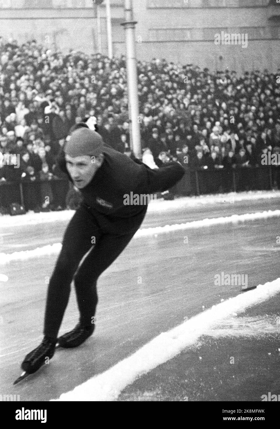 Oslo 19470215 World Cup on skates, quick races, 5000 meters. Reidar ...