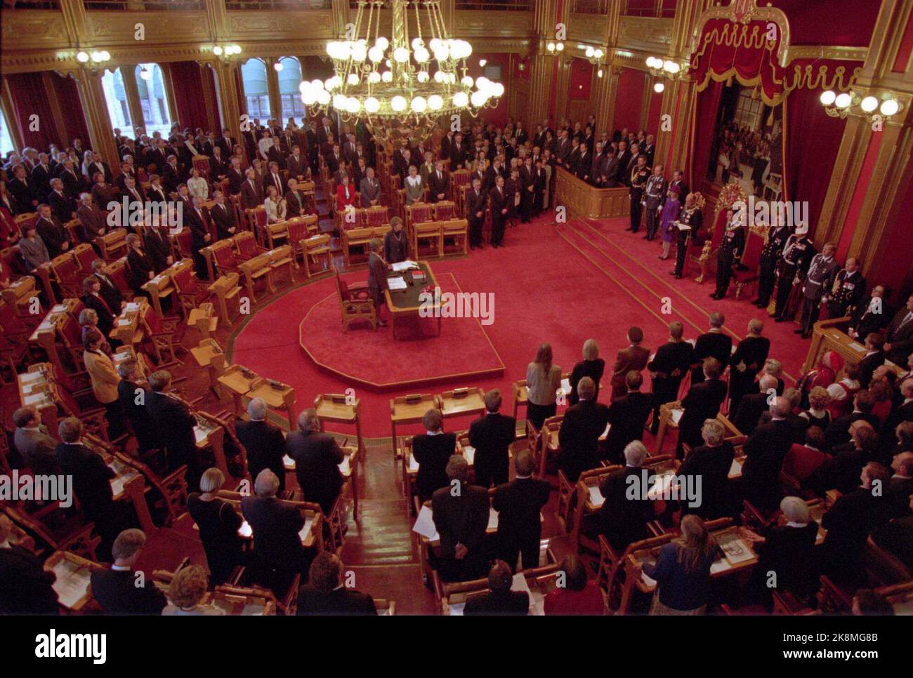 Oslo Oct. 1994. Here from the opening it 139. Storting 1994. King Harald reads the throne during ...
