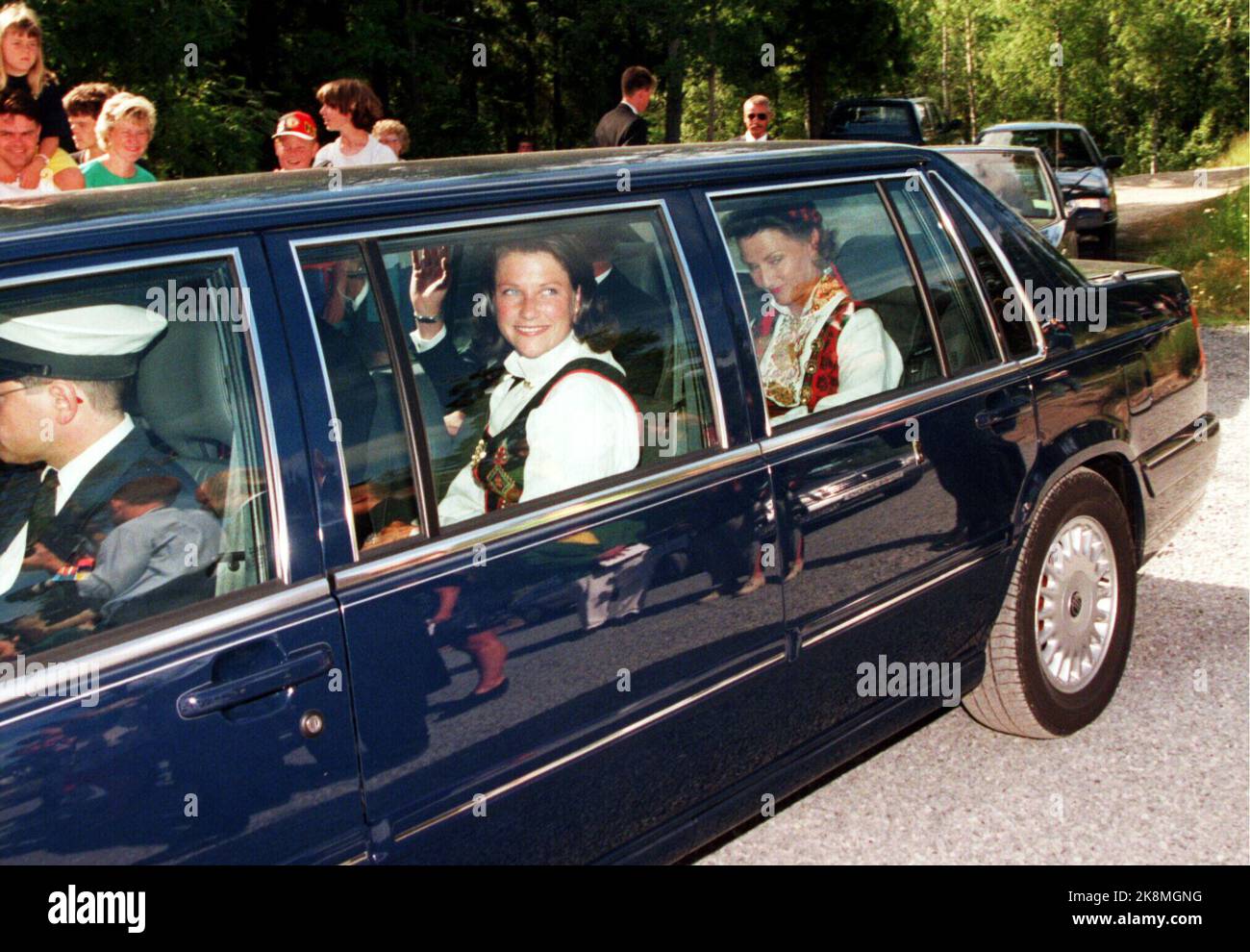 Cornelius poppe the norwegian royal house cars assets wedding hi-res ...