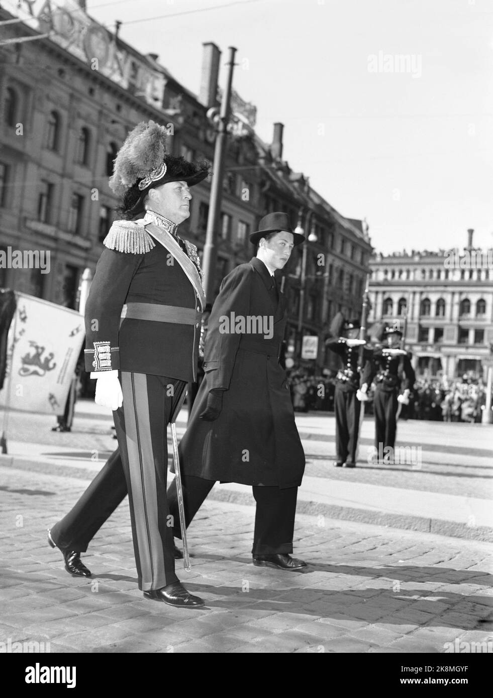 Prince harald crown prince olav olav in uniform hi-res stock ...