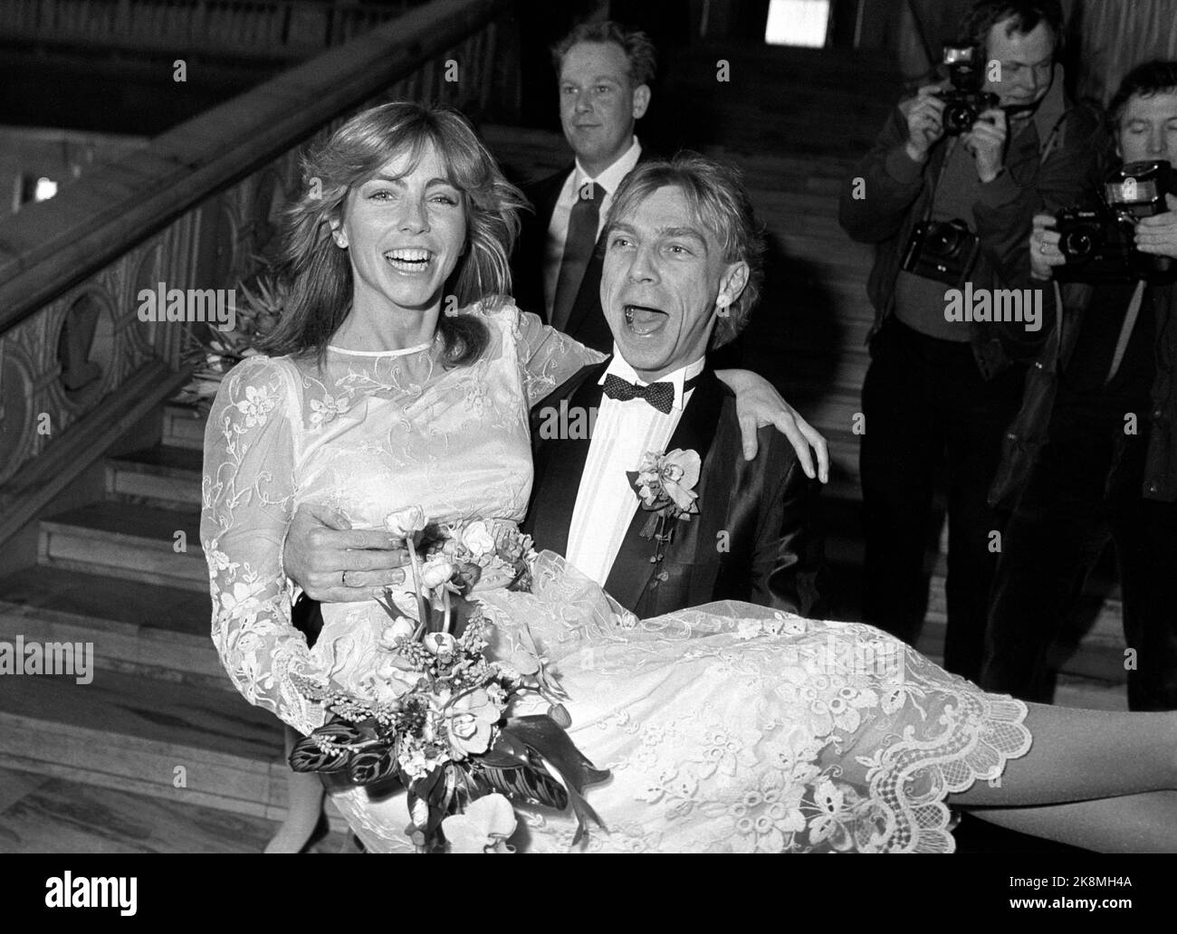 Henrik laurvik ntb families wedding hi-res stock photography and images ...