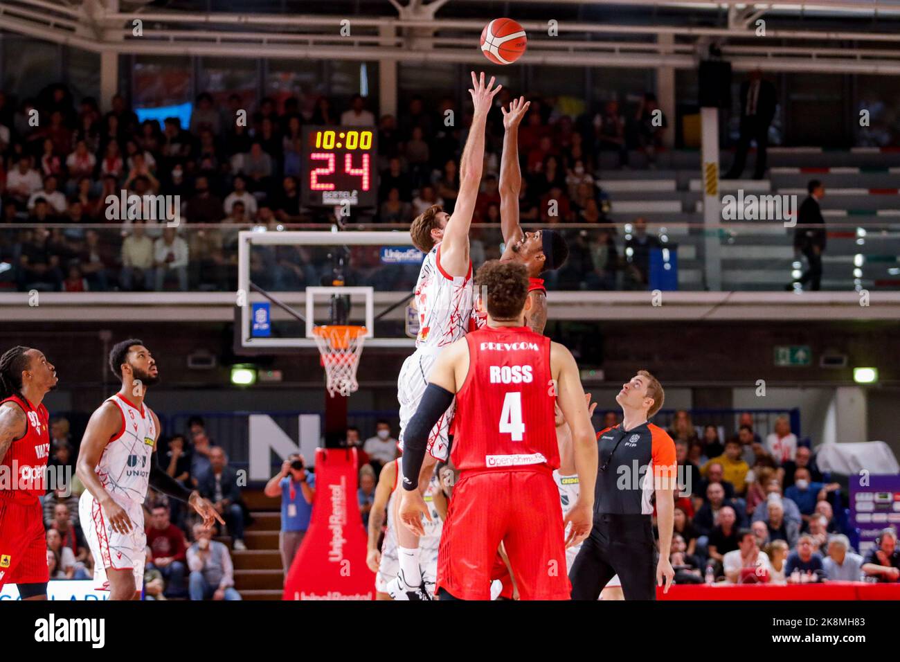 PalaBigi, Reggio Emilia, Italy, October 22, 2022, Nate Reuvers ...