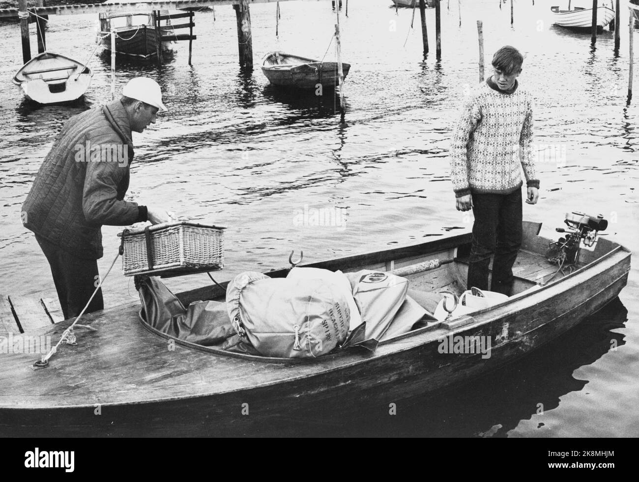 Current ntb the norwegian royal house boats recreation hi-res stock ...