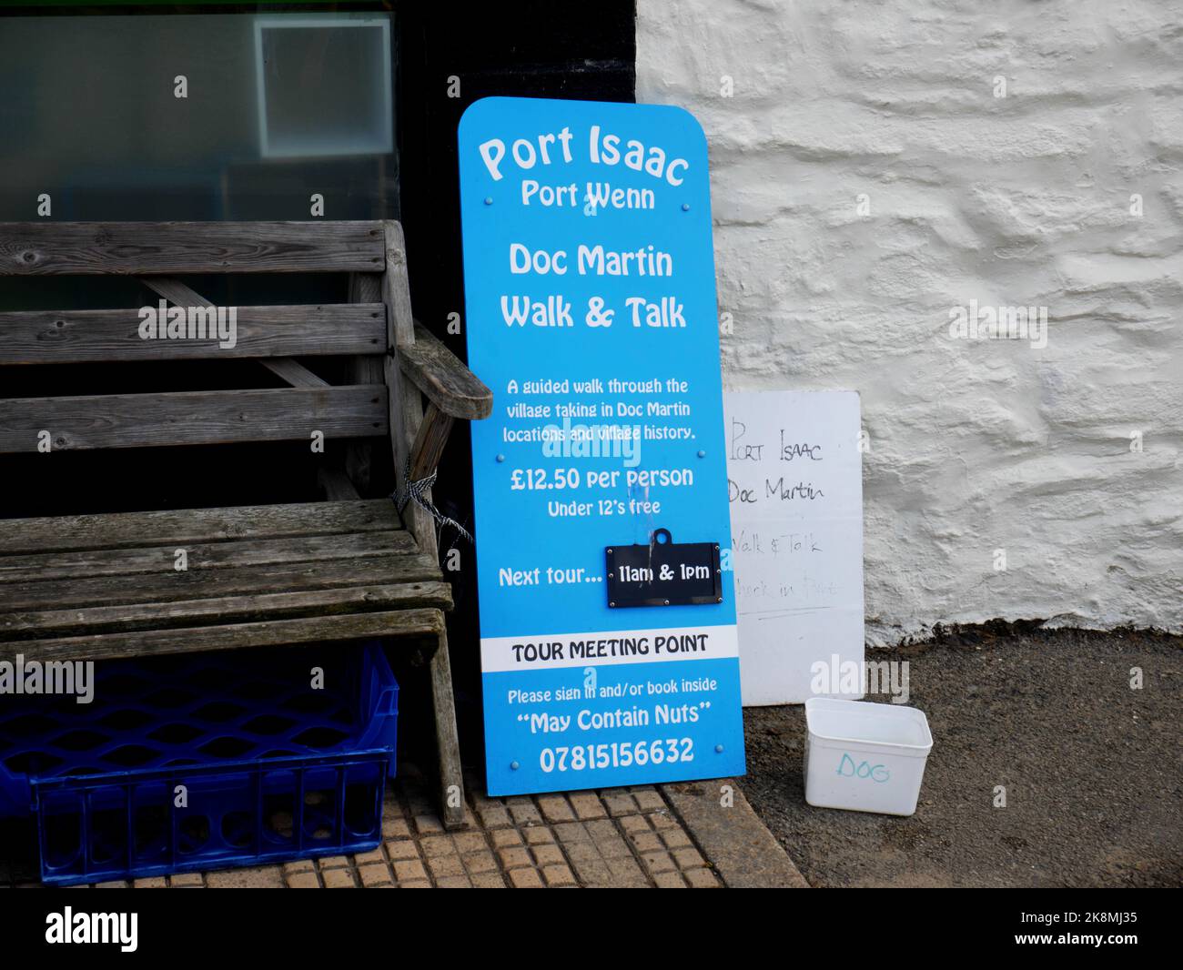 Doc Martin tour sign, Port Isaac, Cornwall Stock Photo - Alamy