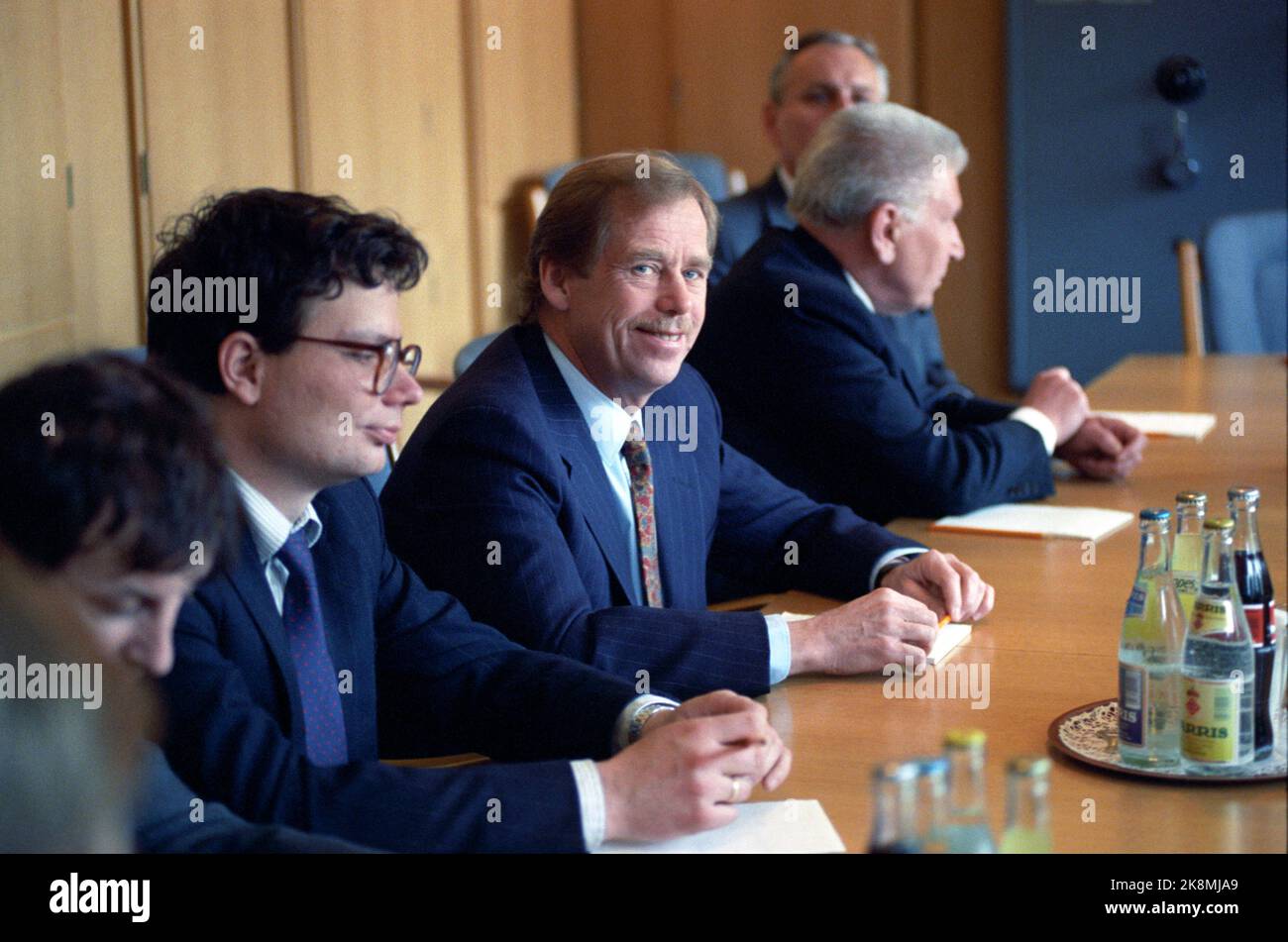 1991 president havel meets the stortings foreign constitution committee ...