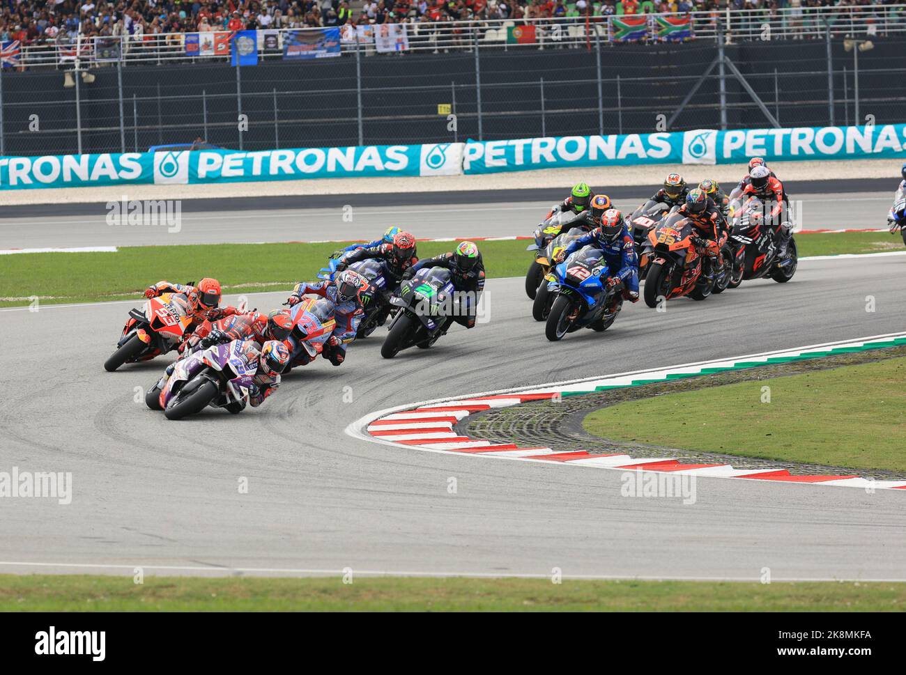 Start of the moto gp race in malaysoa 2022 hi-res stock photography and ...