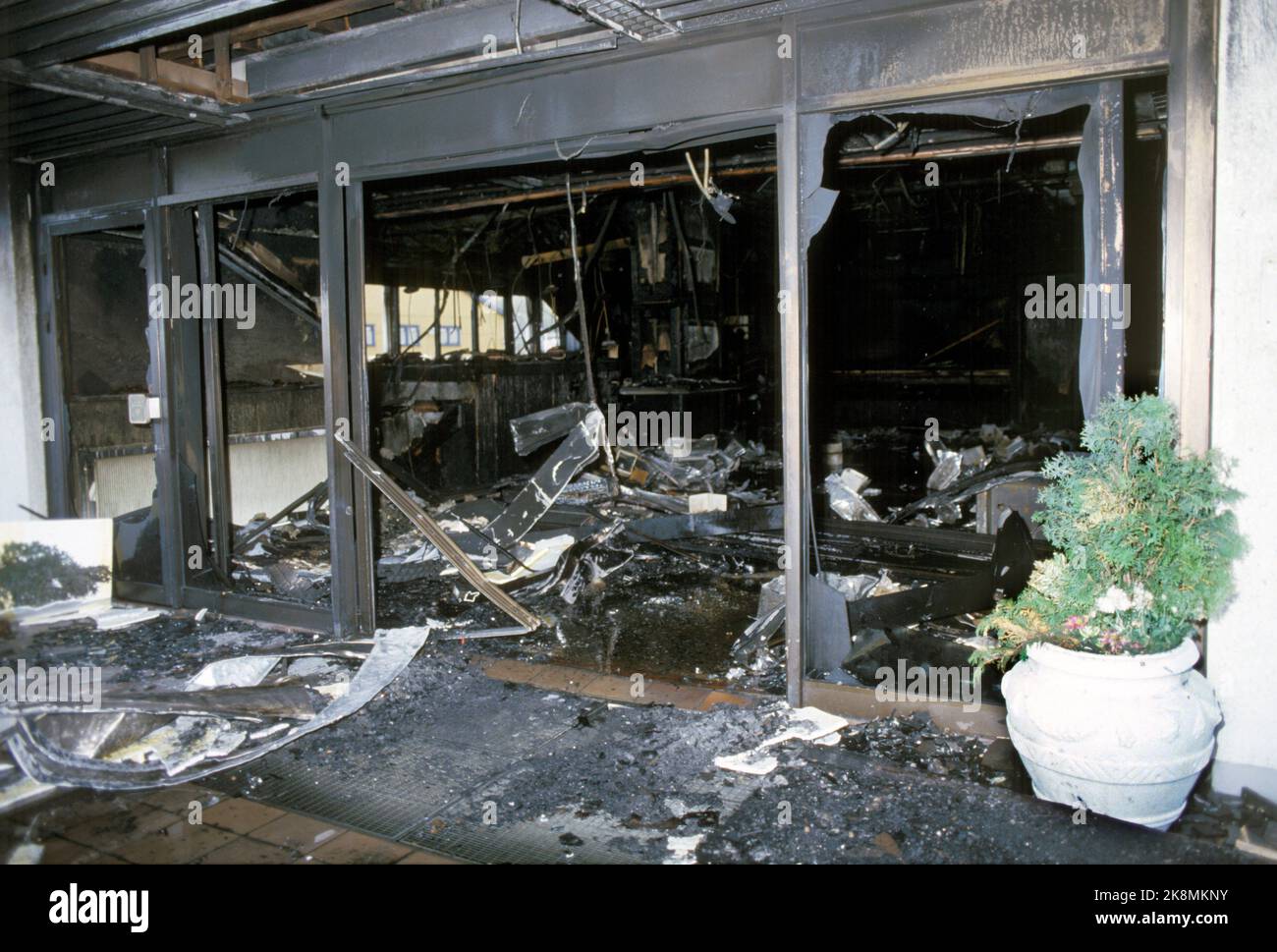 KRISTIANSAND 1986-09-05: Hotel fire-Hotel Caledonia. 14 people lose ...