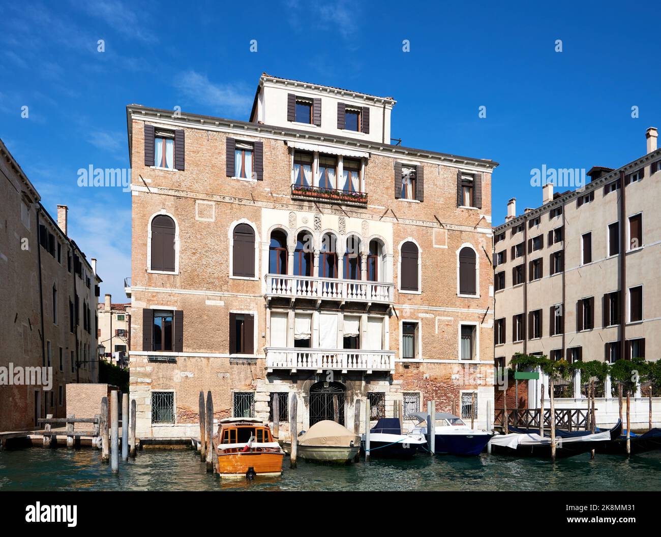 Architecture of Venice, Italy. Palazzo and historic houses in the water ...
