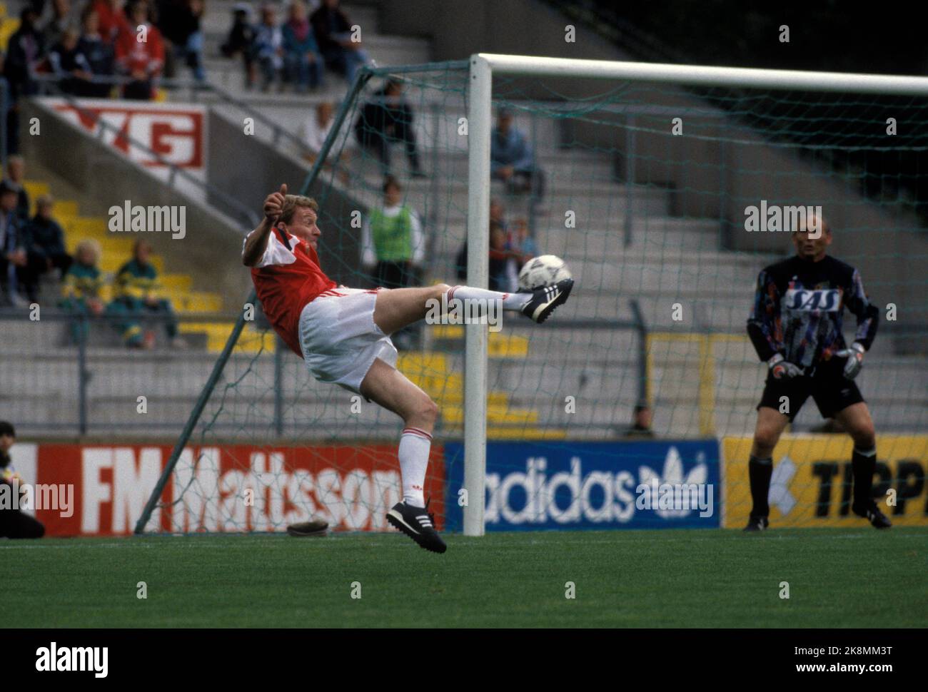 Oslo 1992. Odd Iversen in Old Boys match at Ullevål. Photo; Erik ...