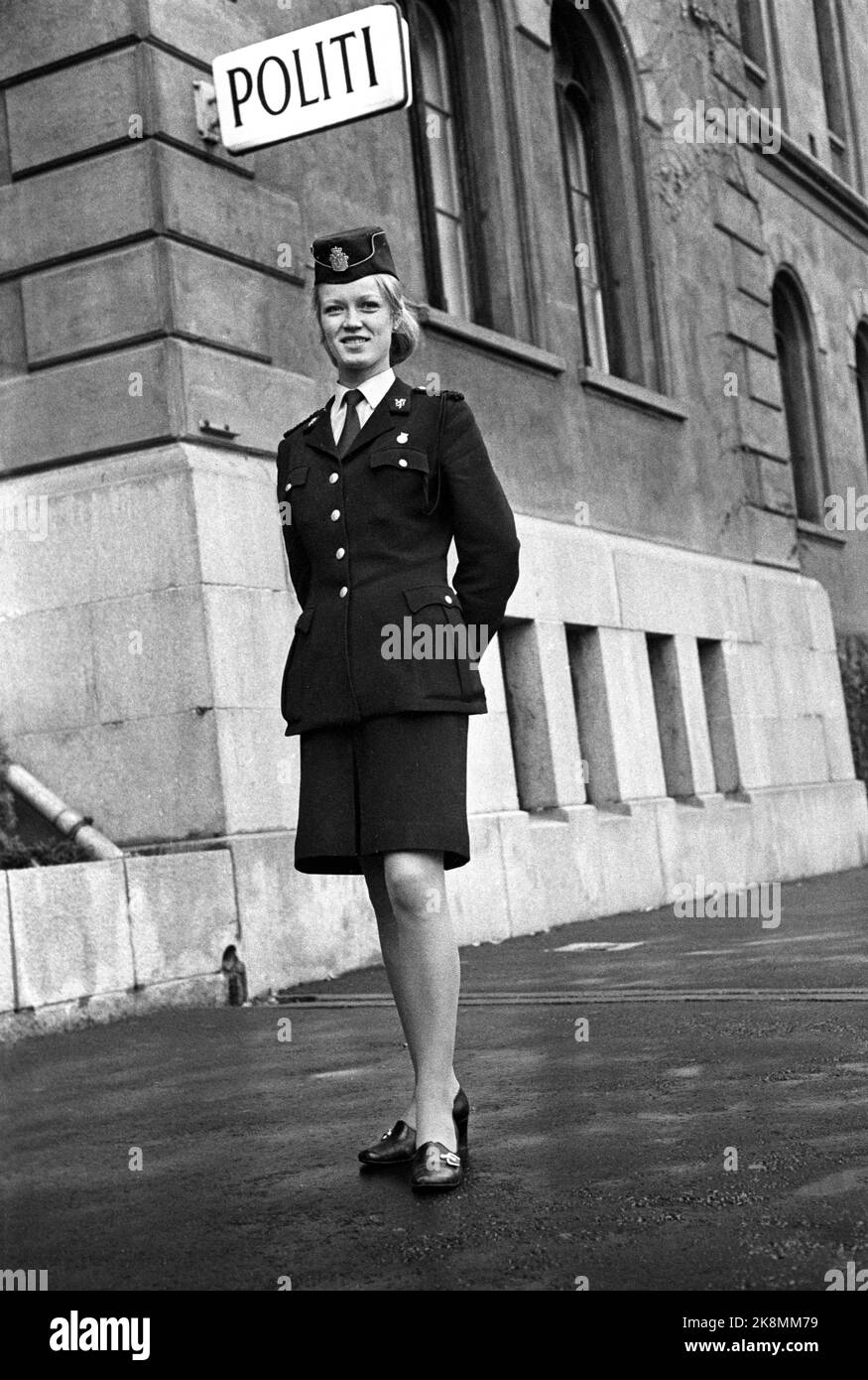 Oslo 19731028 Female police constable in uniform, with skirts. Photo ...