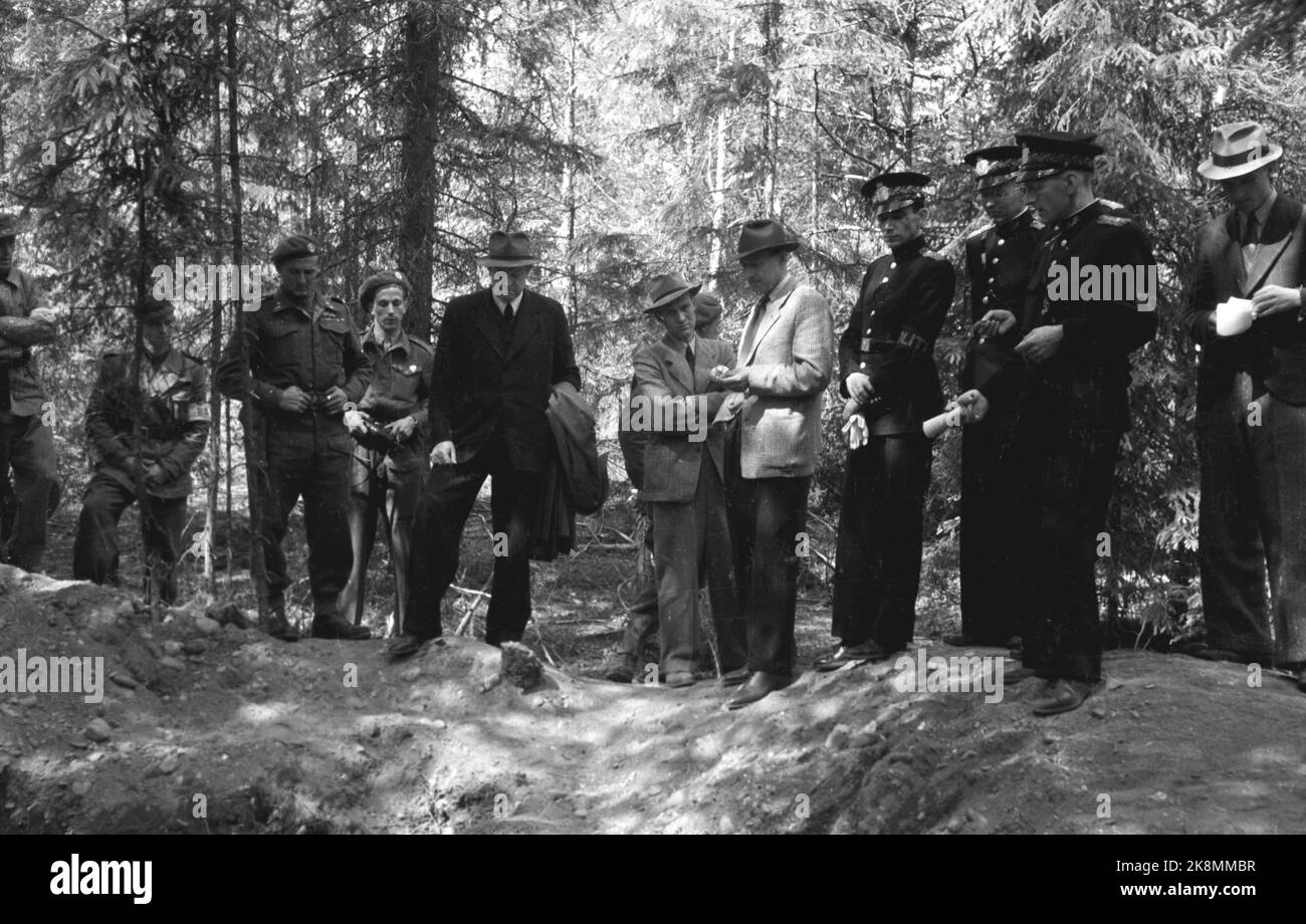 Trandum, Ullensaker 19450619. The excavations of the mass graves on the ...