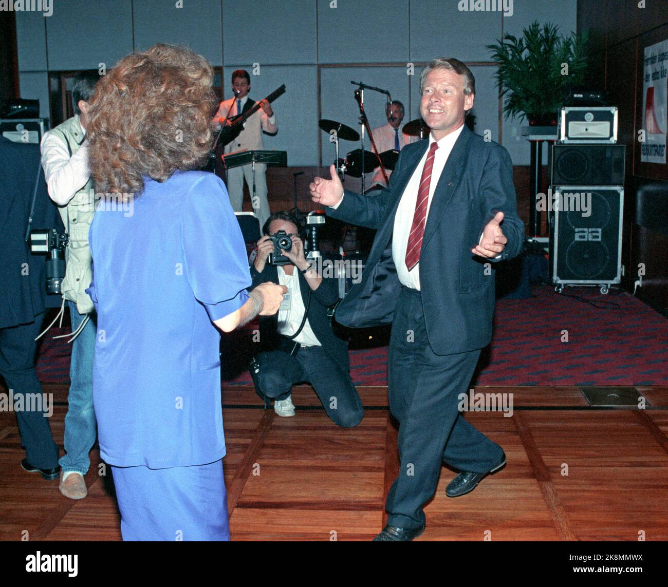 Storting elections 1989 carl i hagen hi-res stock photography and ...