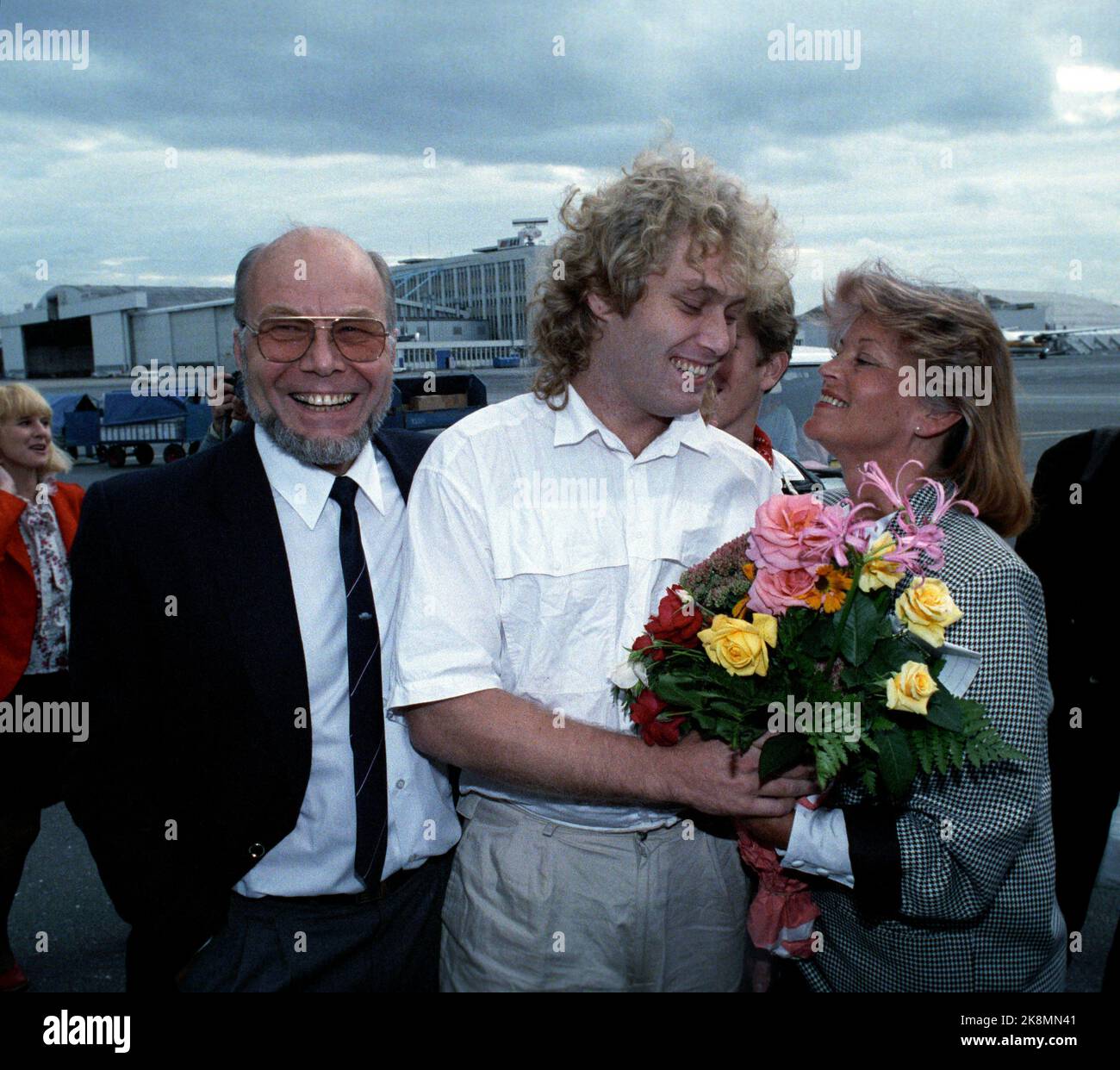 Morten hvaal ntb happiness families hi-res stock photography and images ...