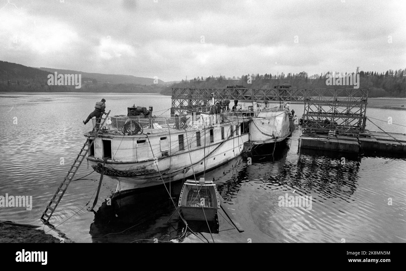 Minnesund May 1967 February 8, "Mjøsa's white swan" was the 111 -year ...
