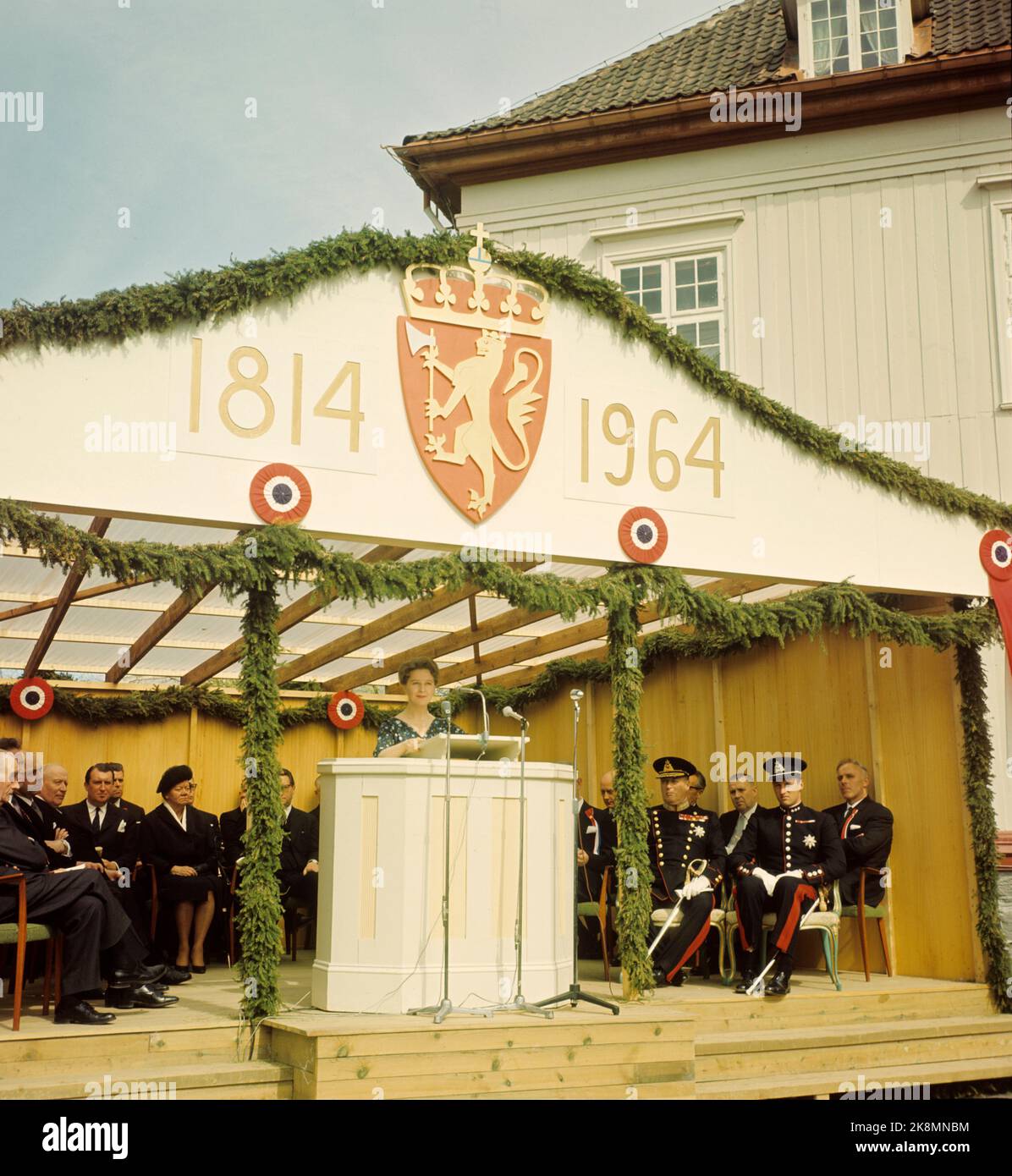 With king olav and crown prince harald present hi-res stock photography ...