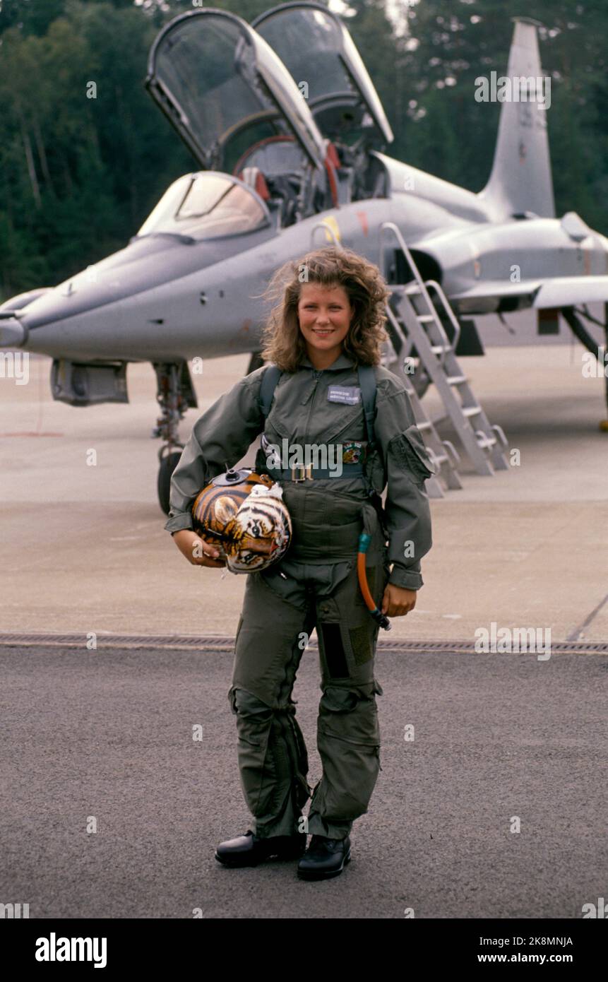 August 1990 - Princess Märtha Louise visits the Armed Forces. Here, the ...