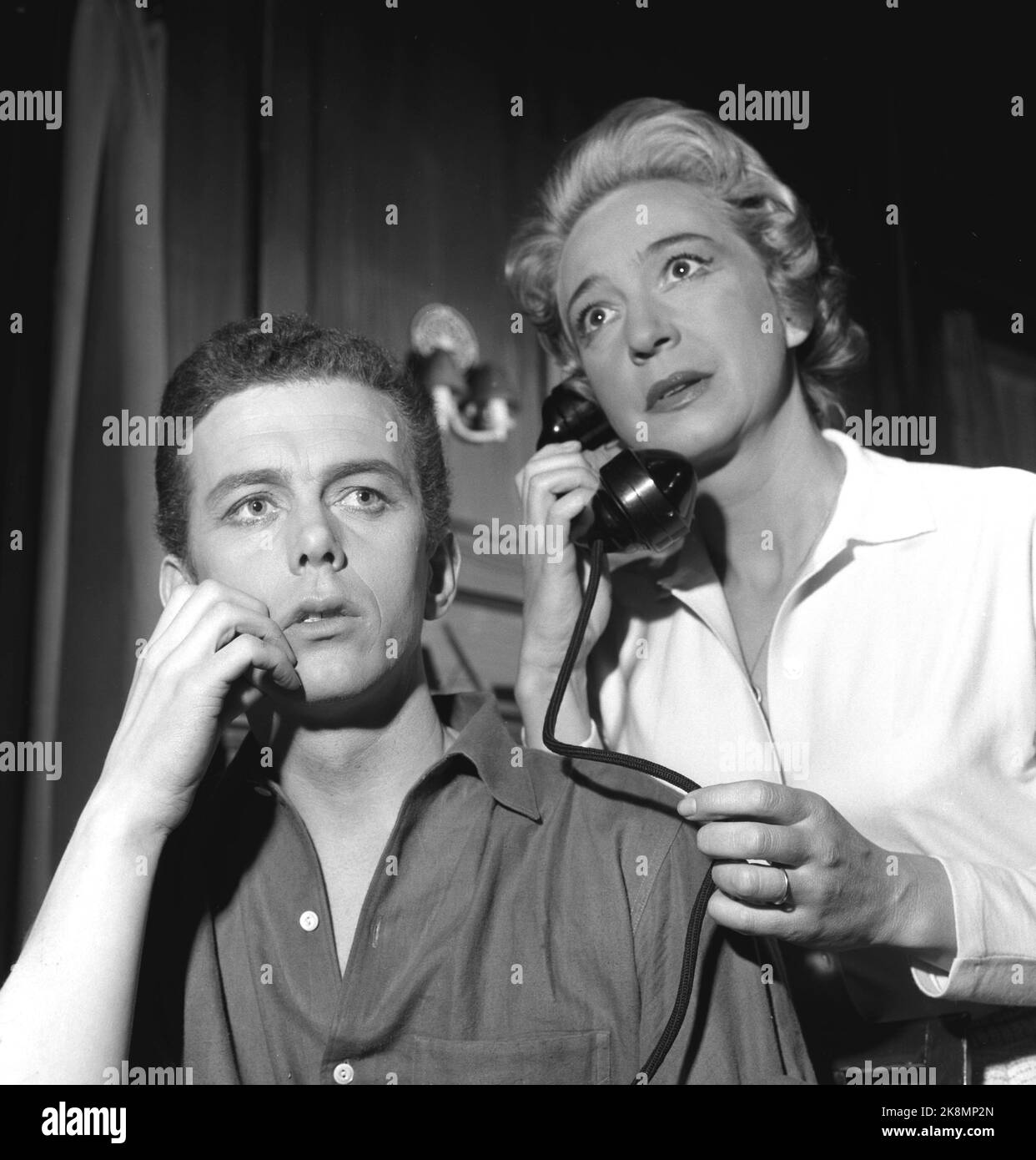 Oslo 19580517. The actors Wenche Foss and Toralv Maurstad have the lead ...