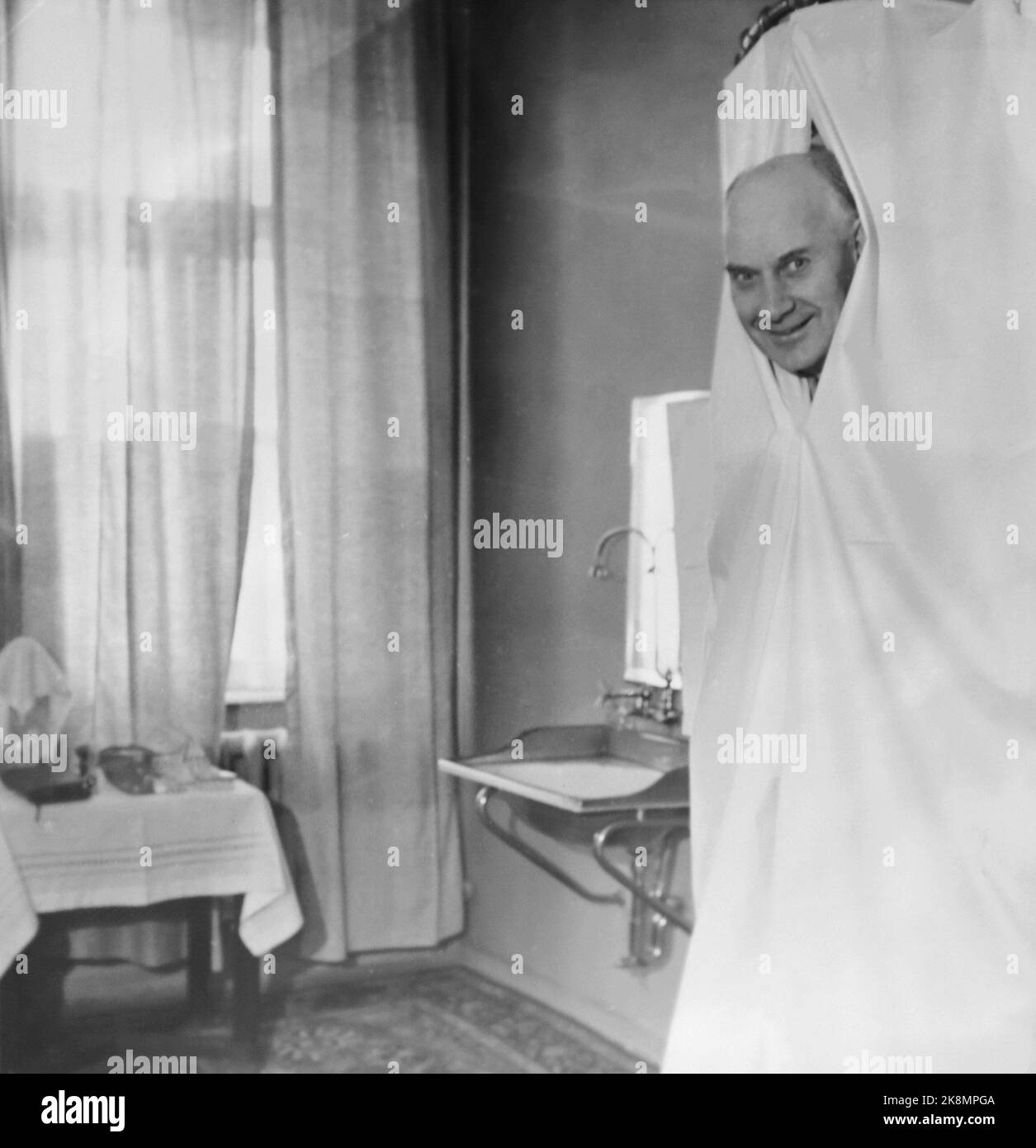 Einar gerhardsen and werna gerhardsen Black and White Stock Photos ...