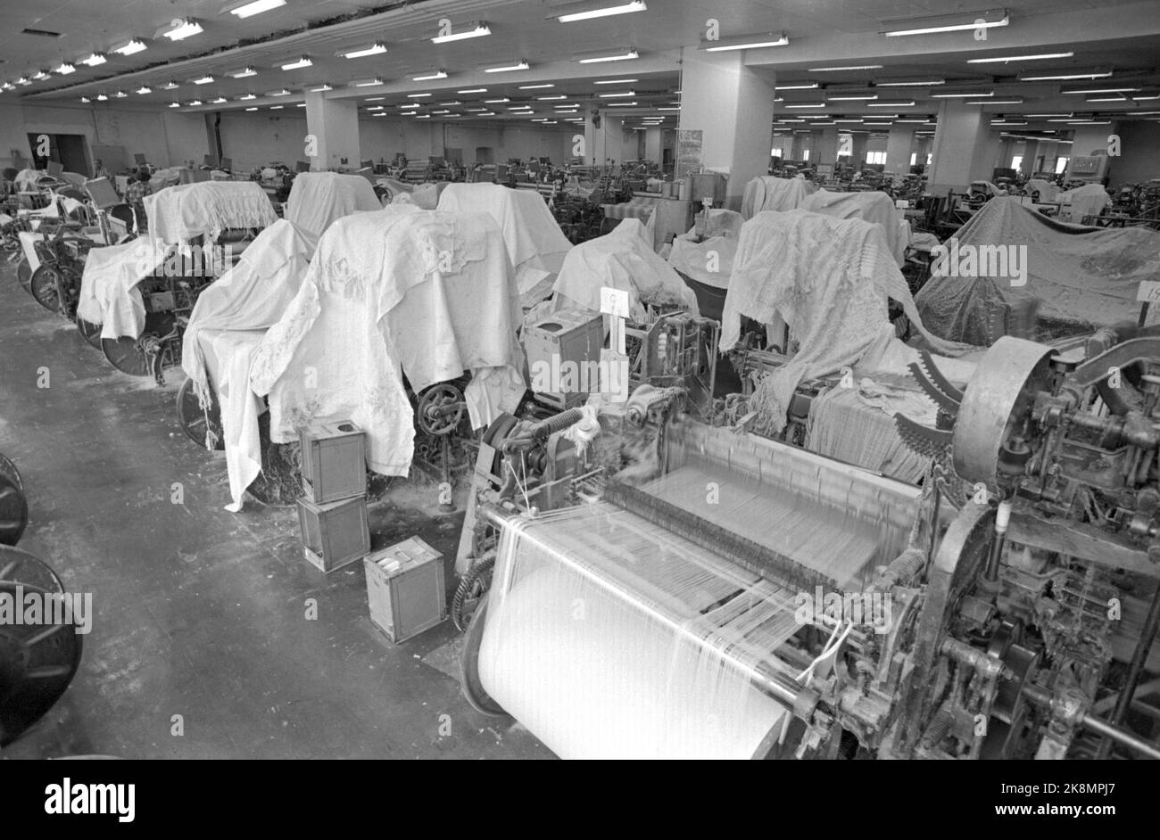 1971 closure Black and White Stock Photos & Images - Alamy