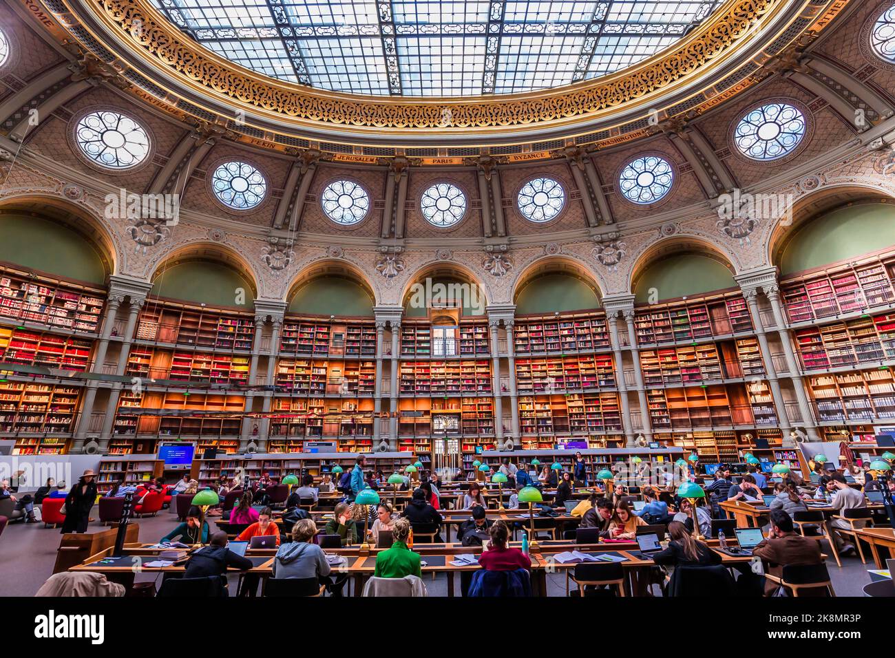 PARIS, FRANCE, OCTOBER 20, 2022 : Oval reading room in National Library ...