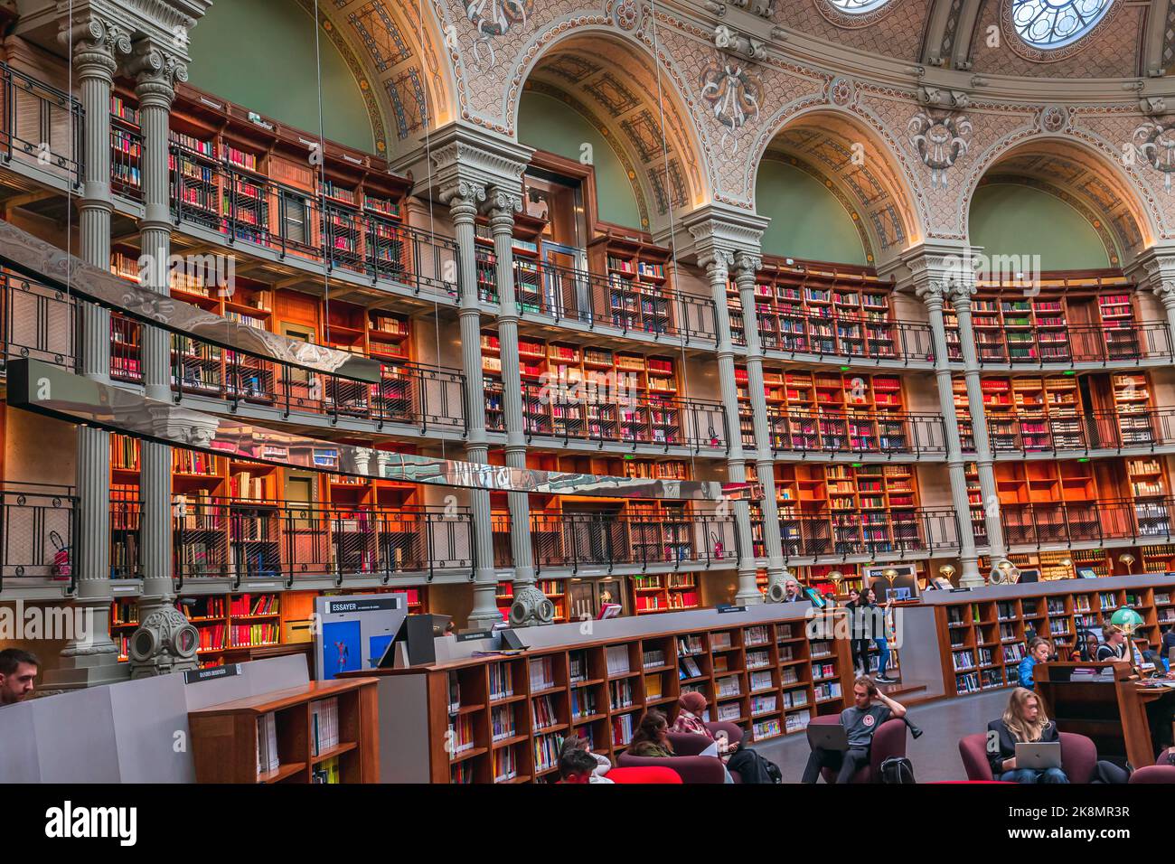 PARIS, FRANCE, OCTOBER 20, 2022 : Oval reading room in National Library ...