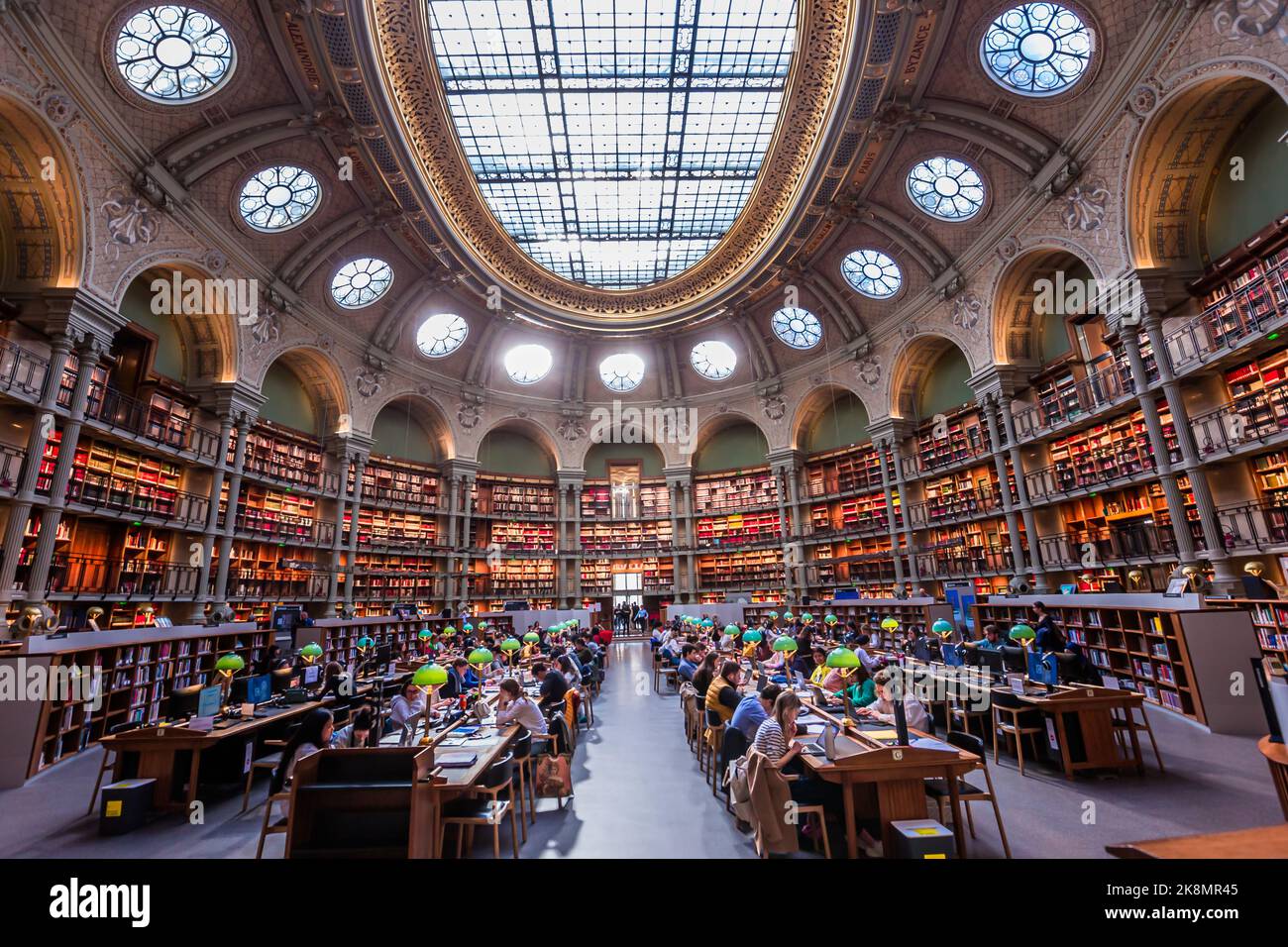 PARIS, FRANCE, OCTOBER 20, 2022 : Oval reading room in National Library ...