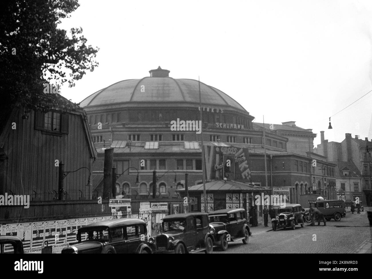 Oslo approx. 1930 Exterior of the Circus building in Oslo. Built in ...