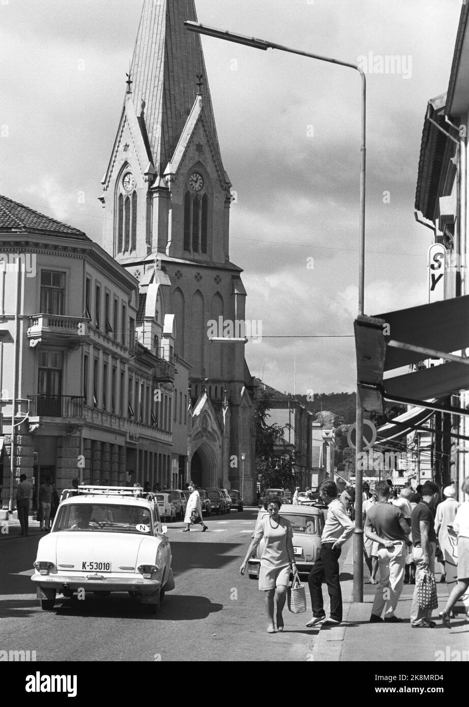 E-18, August 9, 1969. Current no. 32. "The holiday road in front of ...