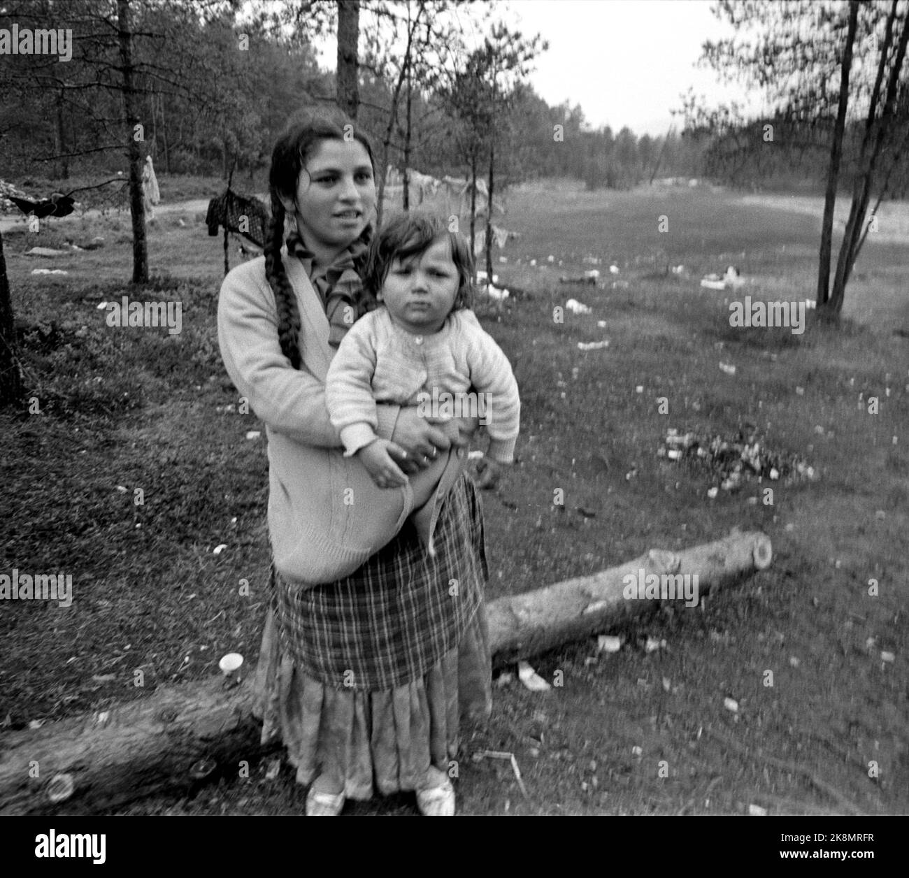 Entry permit hi-res stock photography and images - Alamy