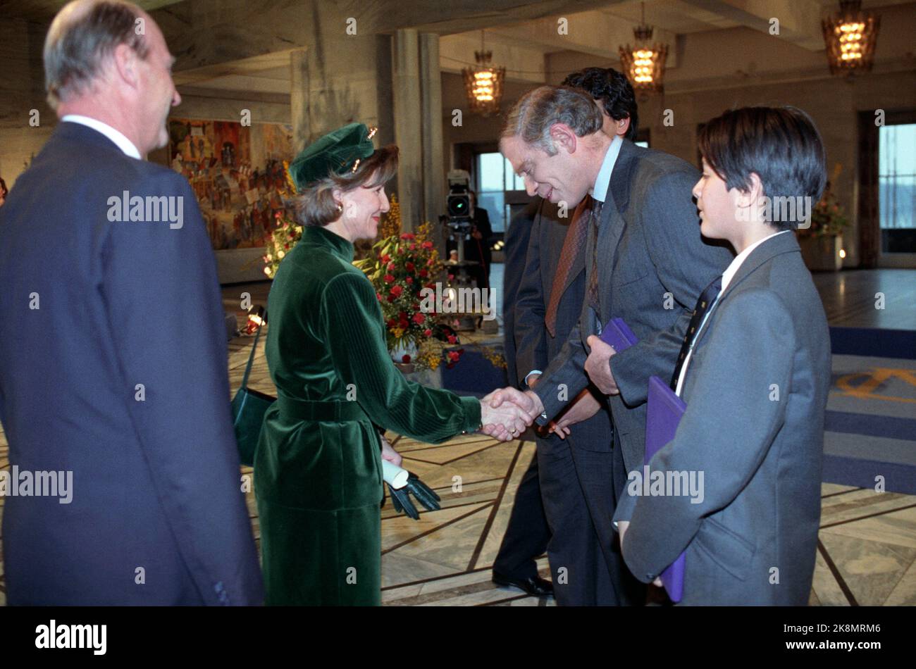 Michael aris and the sons greet the norwegian royal couple hi-res stock ...