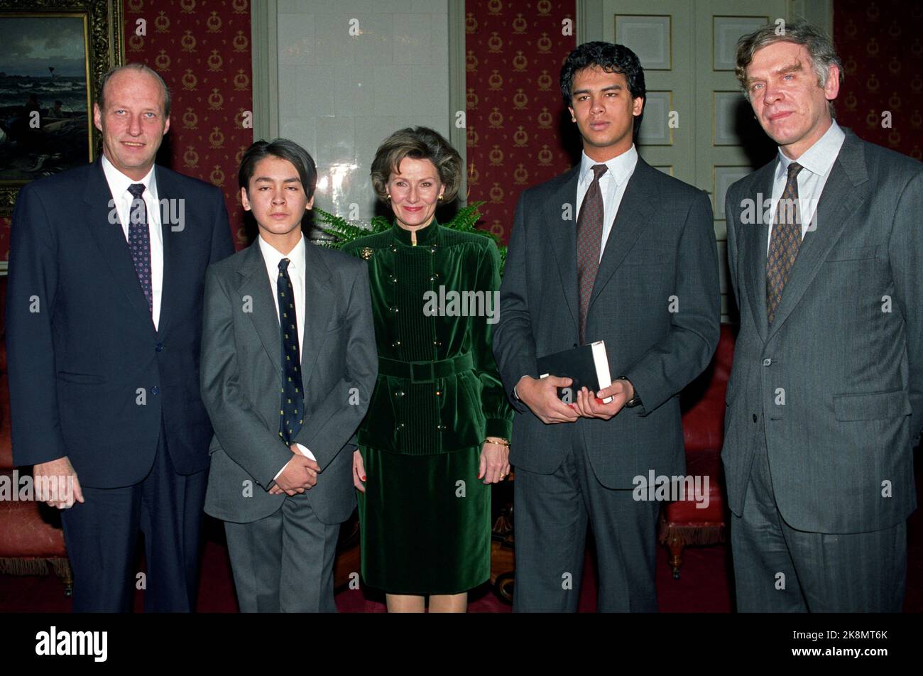 Alexander Aris Myint San Aung