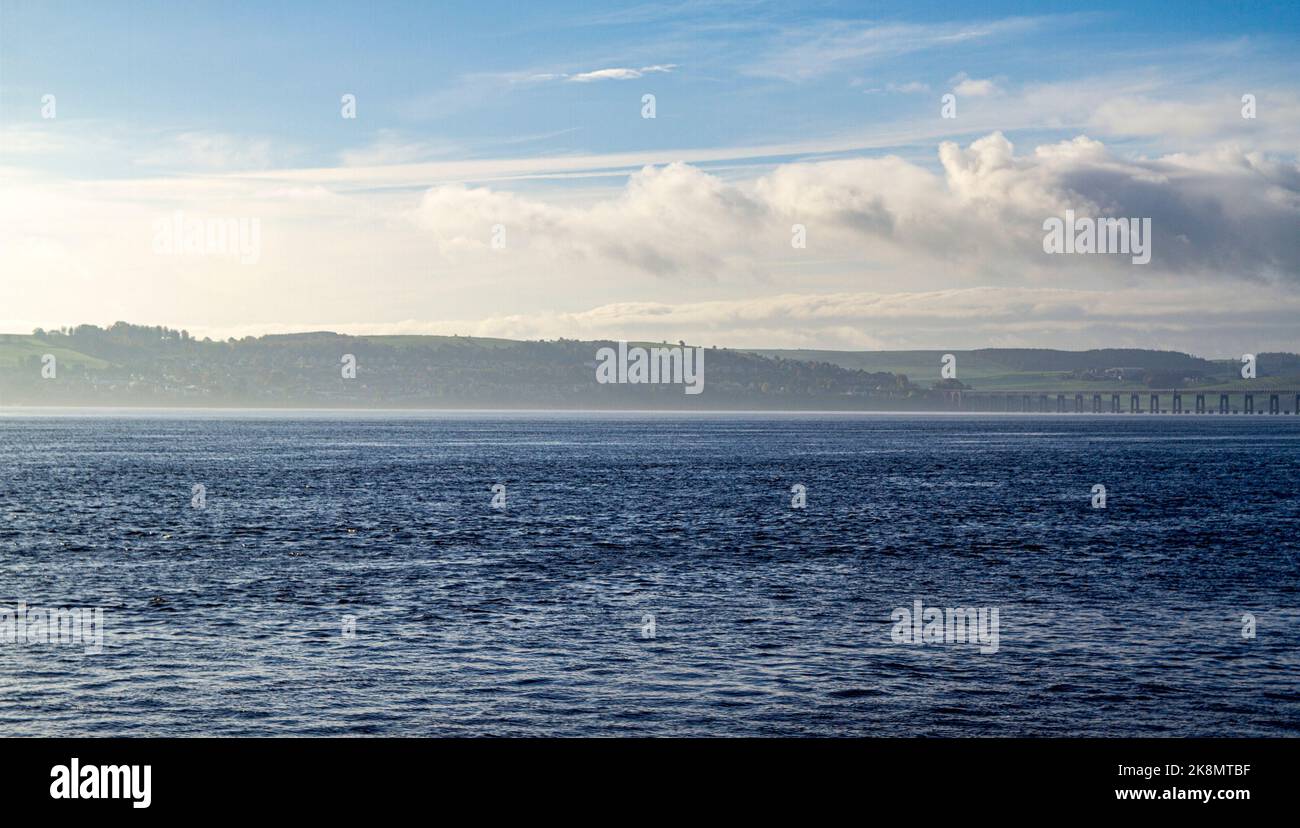 Autumn sunshine in dundee hi-res stock photography and images - Alamy