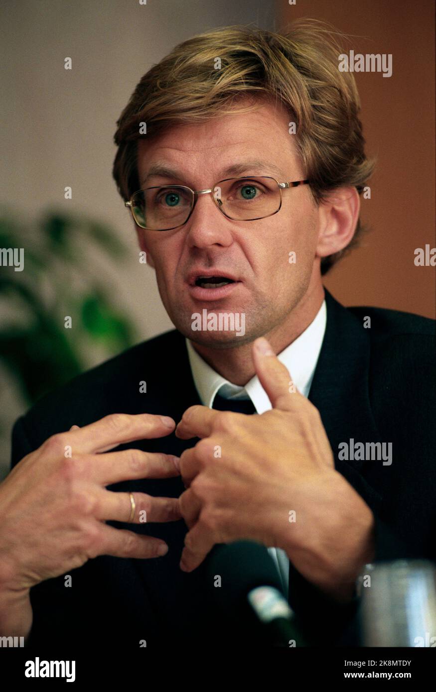 Jan egeland hi-res stock photography and images - Alamy