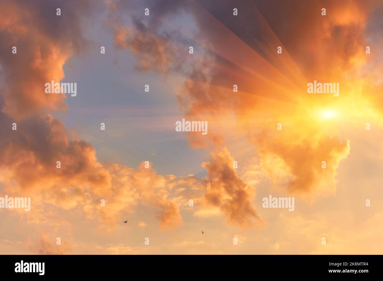 Beautiful, heavy clouded blue sunset sky background Stock Photo - Alamy