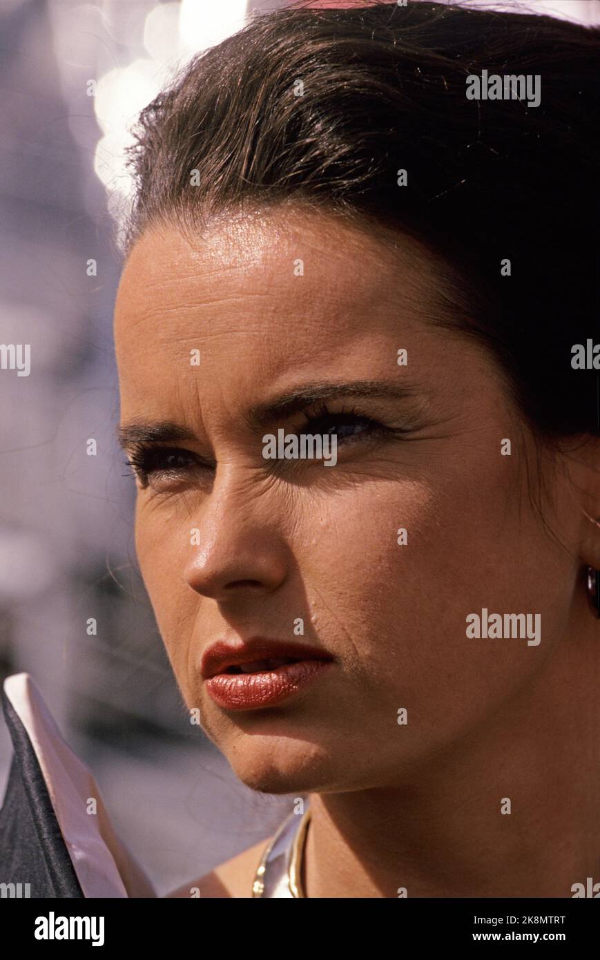 19920614 hi-res stock photography and images - Alamy