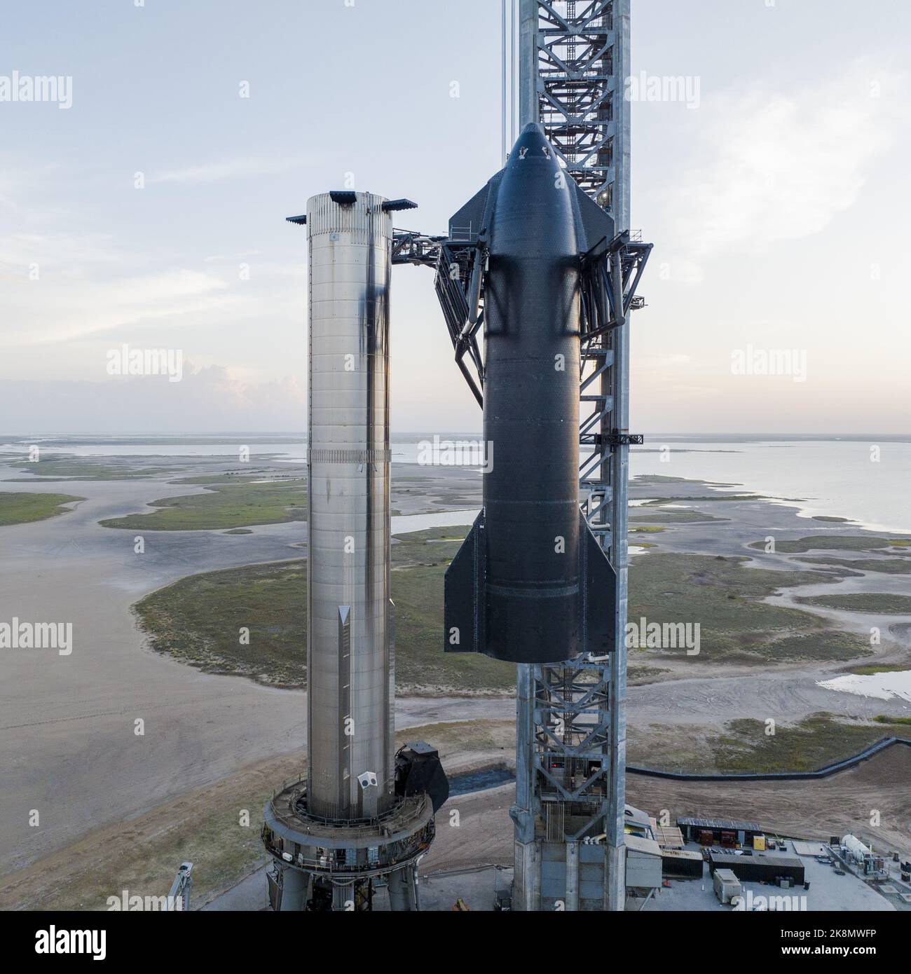 Spacex Stacks The Ship 24 Starship Prototype Atop Booster 7 At Its