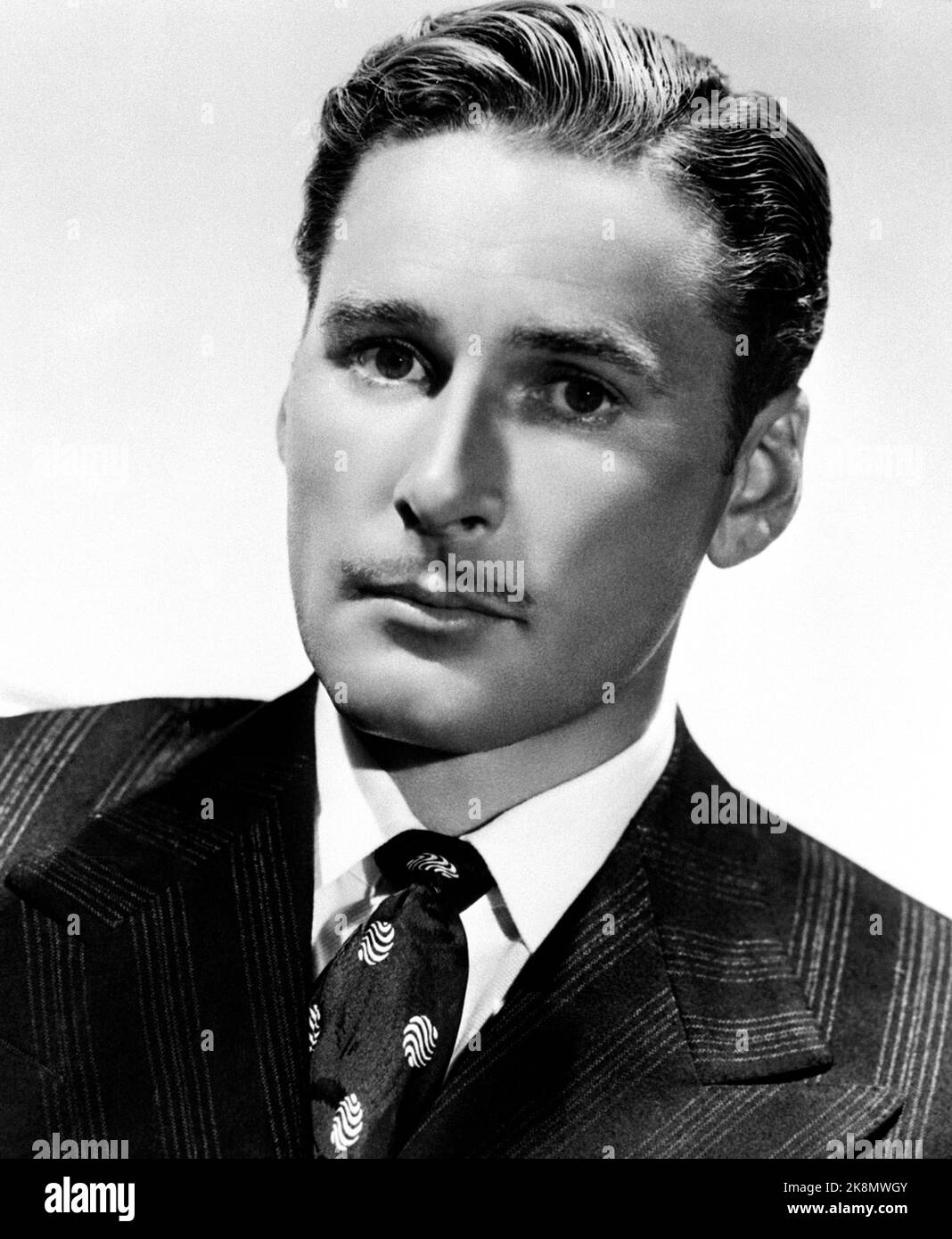 Errol flynn portrait hi-res stock photography and images - Alamy