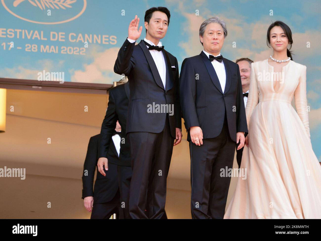 Crew of the film: Park Hae-il, Park Chan-wook, Tang Wei 'Decision to ...