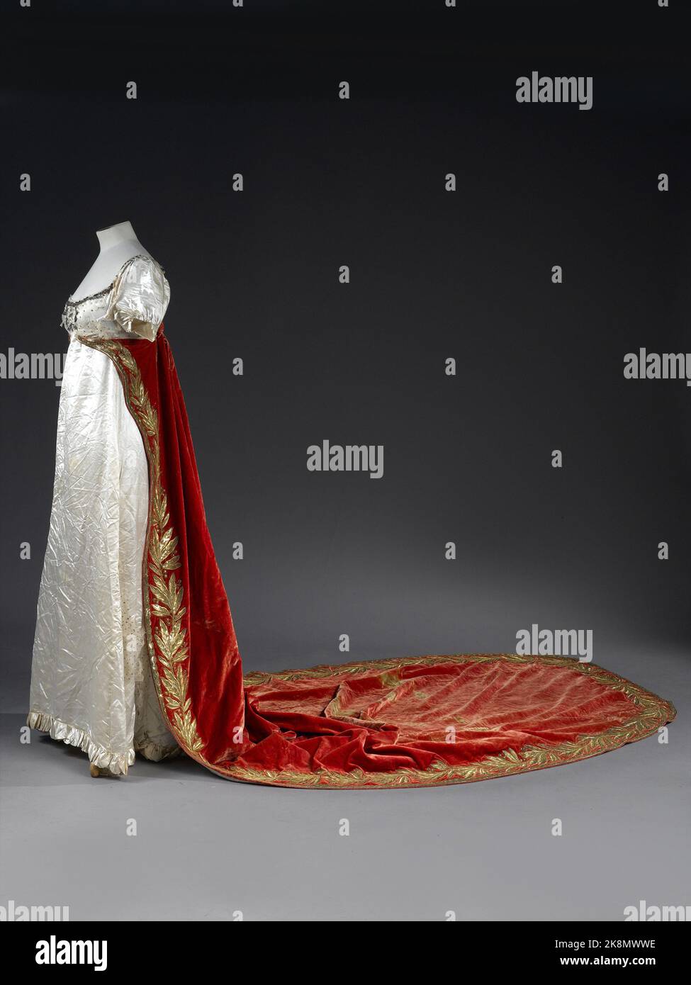 Ceremonial train of a dress that belonged to the Comtesse de Boigne ...