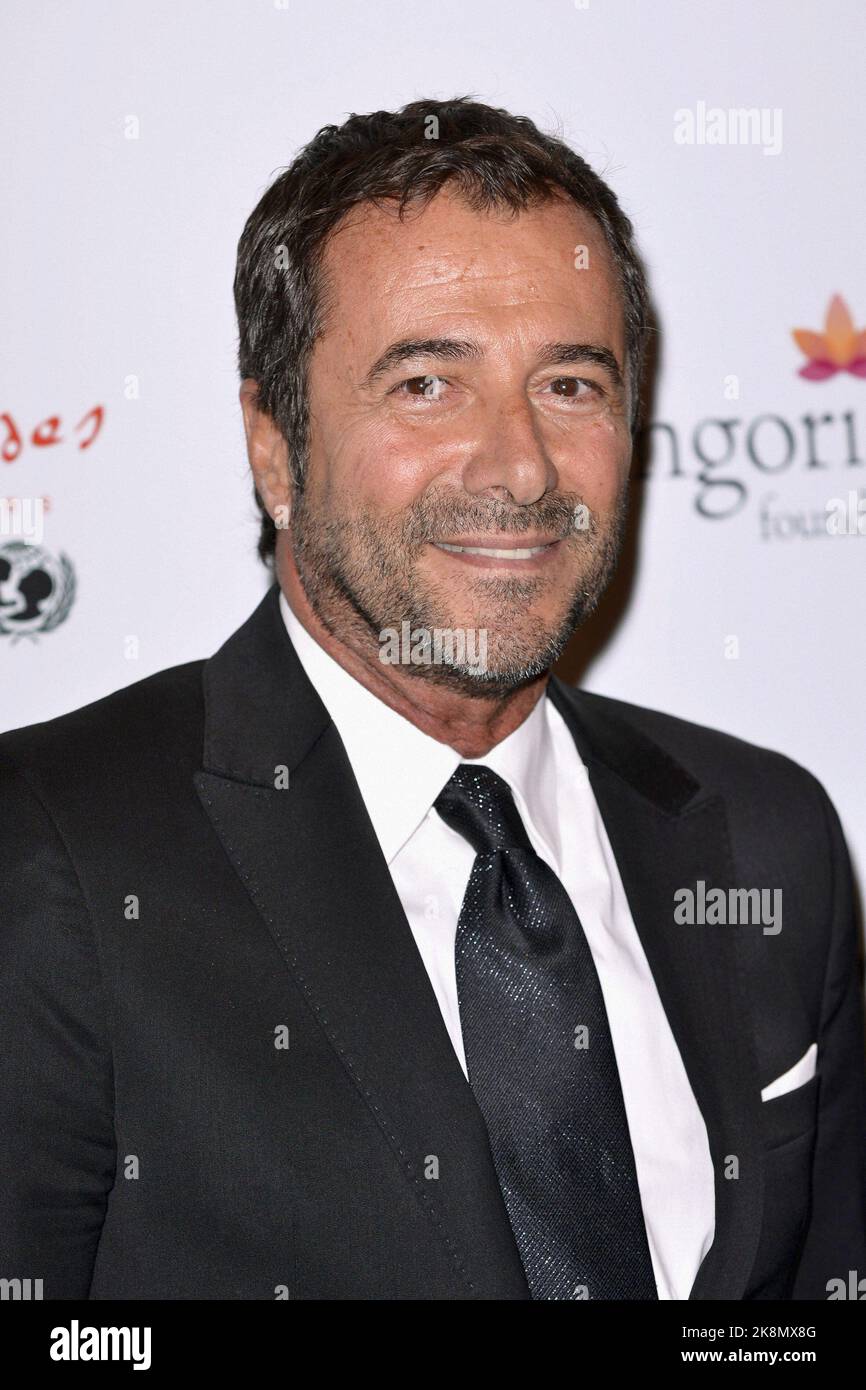 Bernard Montiel attending the charity Global Gift Gala held at the Four ...