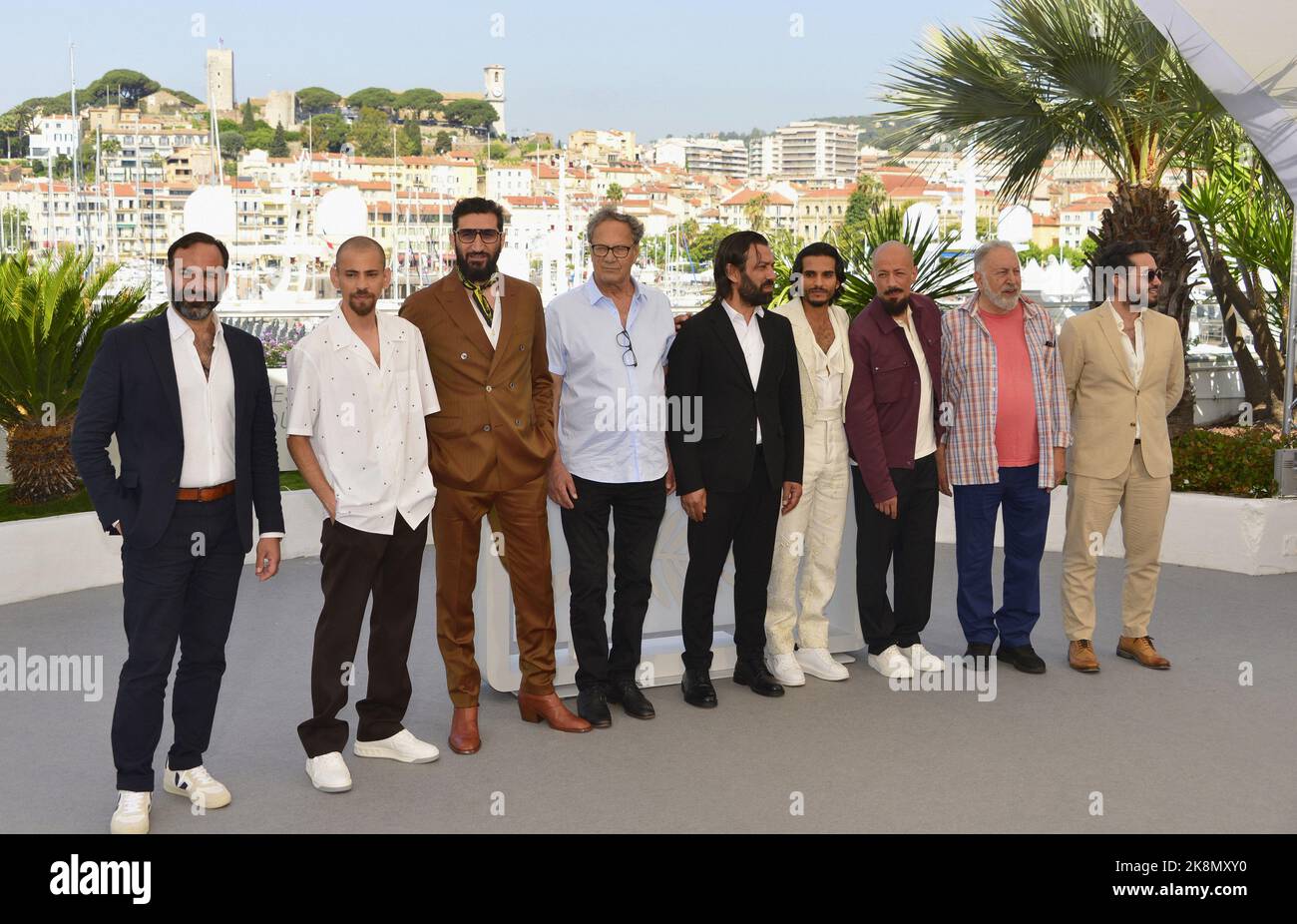 The film crew: Jalal Altawil, Tawfeek Barhom, Fares Fares, Mohammad Bakri, Ramzi Choukair, Mehdi ...