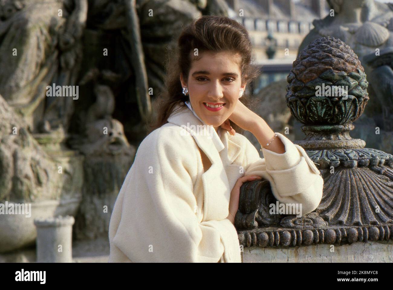 Portrait of the Canadian singer Céline Dion in 1985 Stock Photo - Alamy